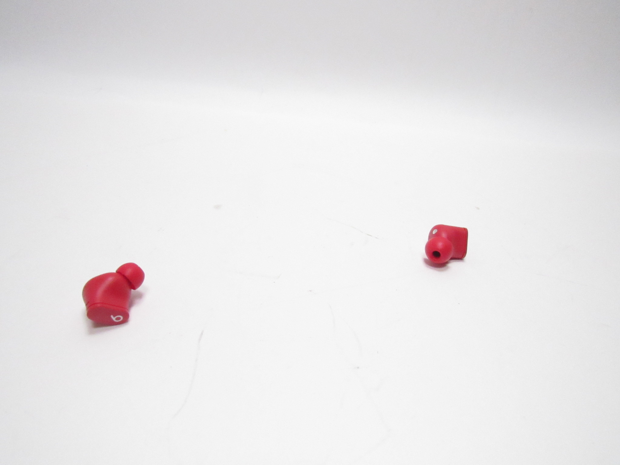 Apple Beats Studio Buds A2514 Earbuds Red