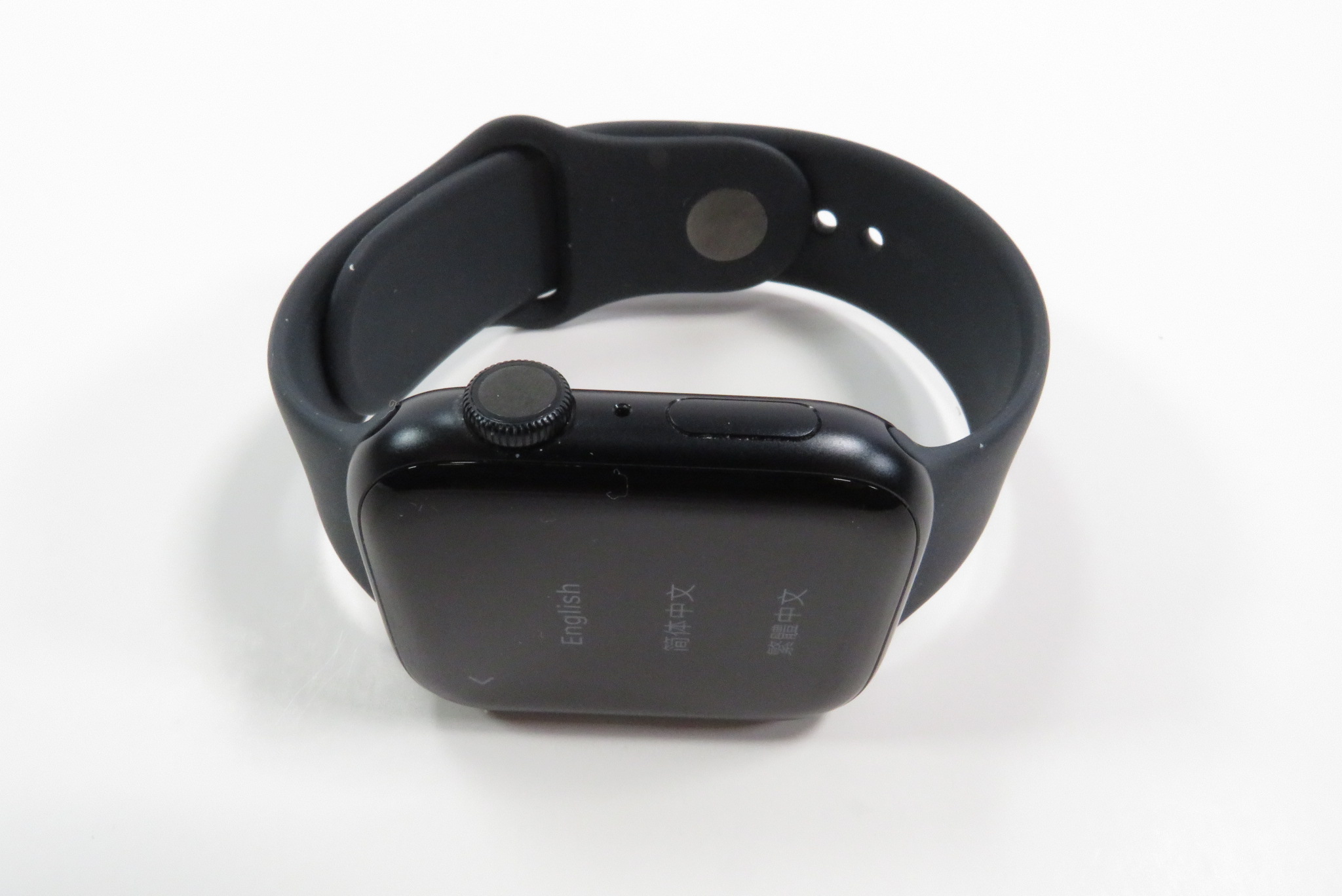 Apple Series 9 A2980 MR9A3LL/A 45mm Aluminum Casing Touchscreen Smartwatch