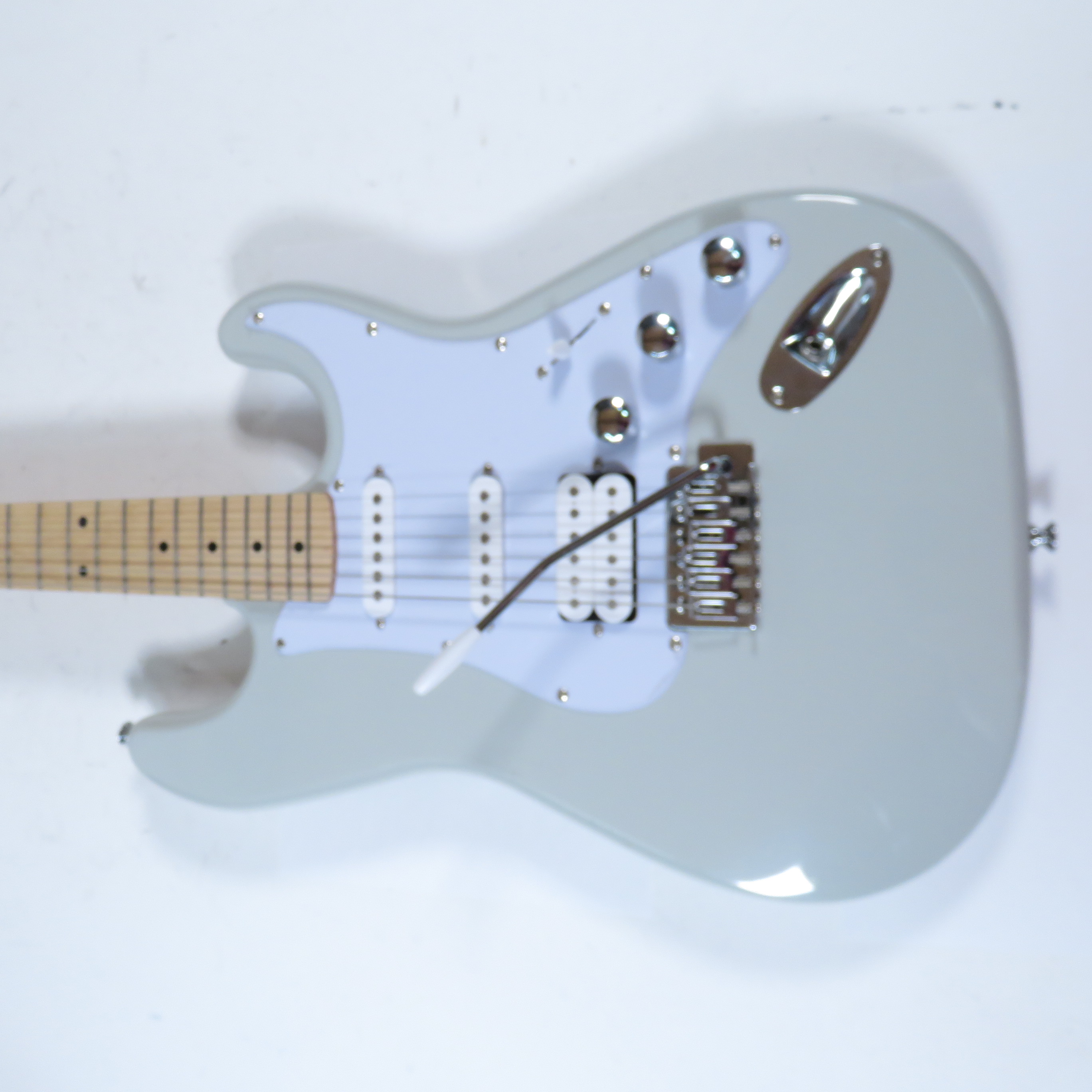 Kramer Focus VT-211S 6-String Right-Handed 21-Fret Solidbody Electric ...