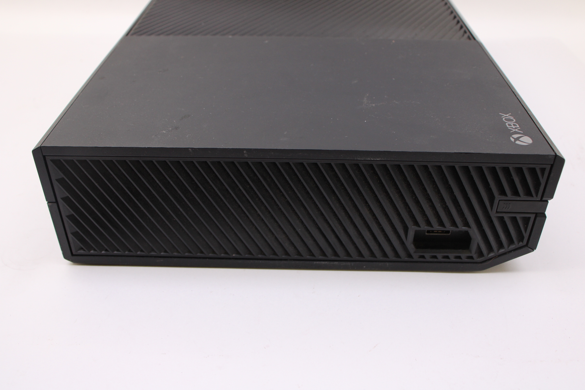 Microsoft Xbox One 1540 500GB Black Body Home Video Game Console - 7843