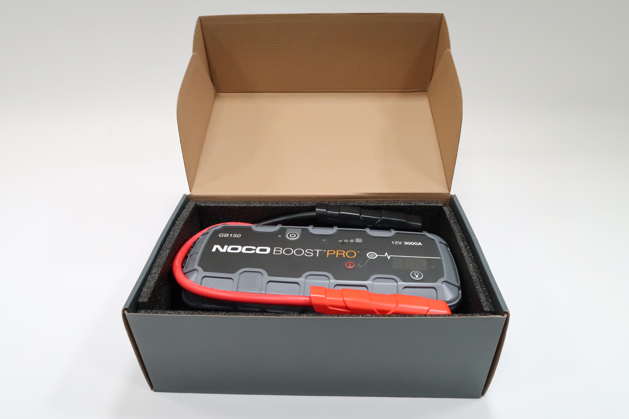 NOCO Boost Pro GB150 3,000A UltraSafe Lithium Jump-Starter 1921