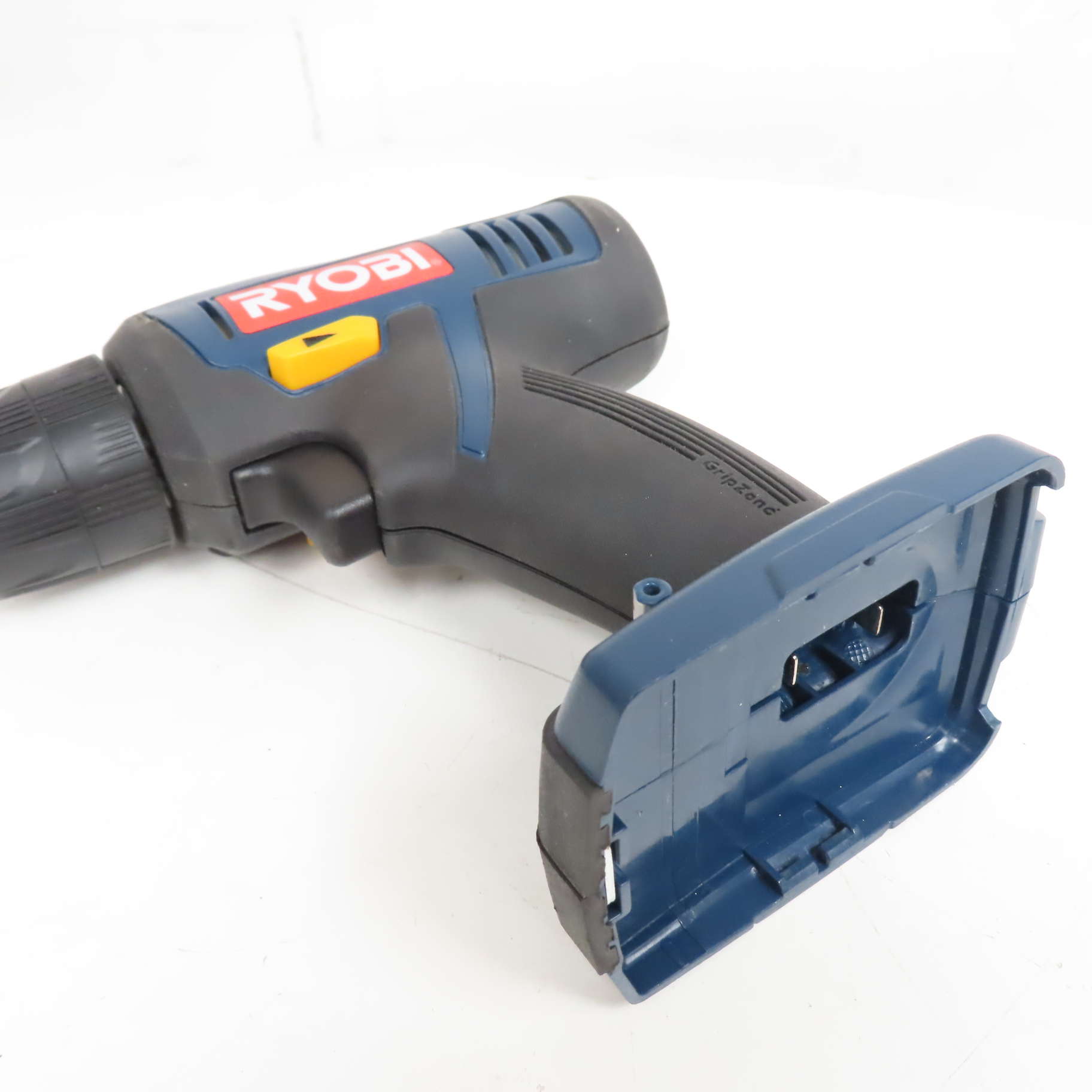 Ryobi CD100 12V 3/8" Drive Cordless Drill Kit