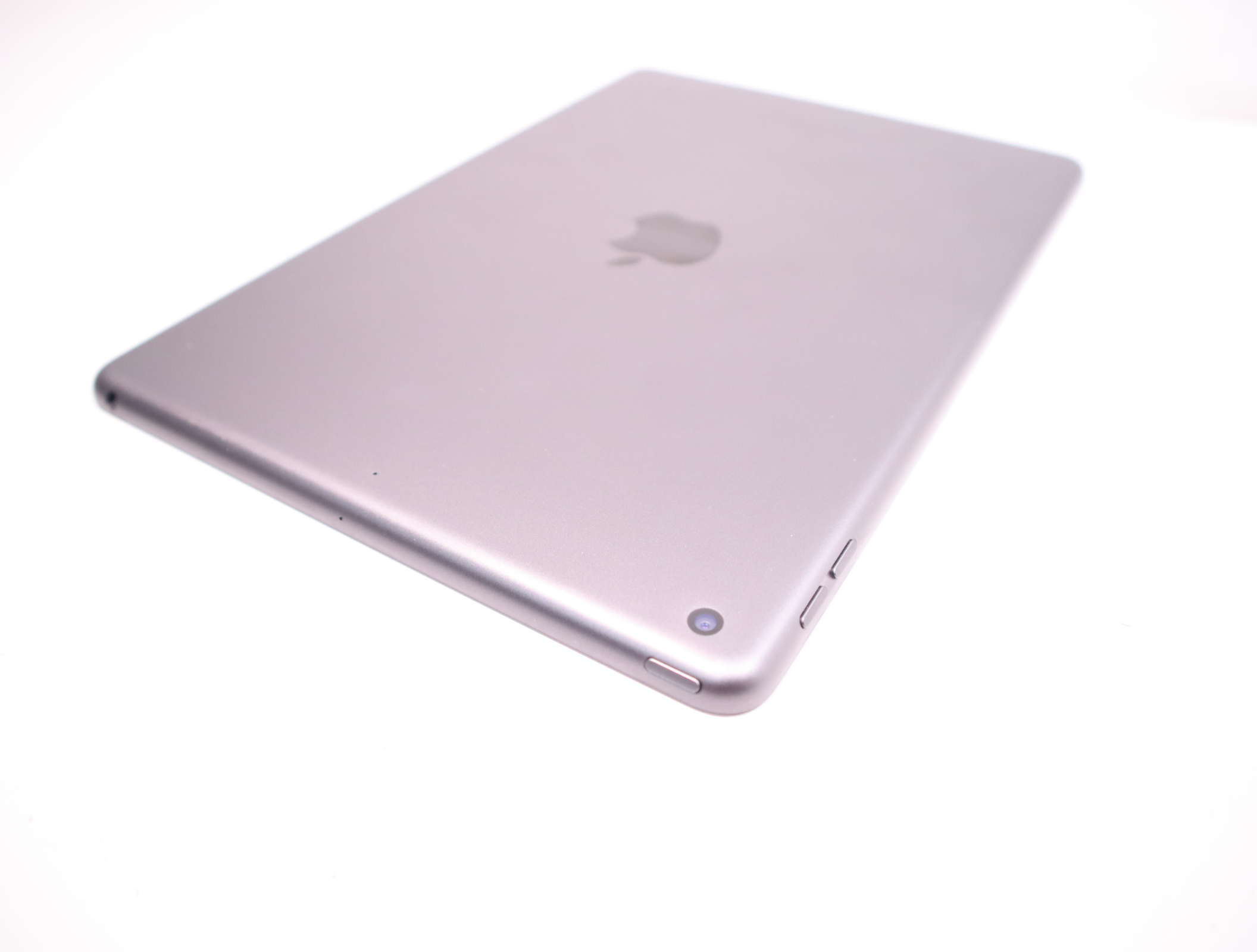 Apple iPad MW742LL/A A2197 32GB 10.2" Display 7th Gen Wifi Only