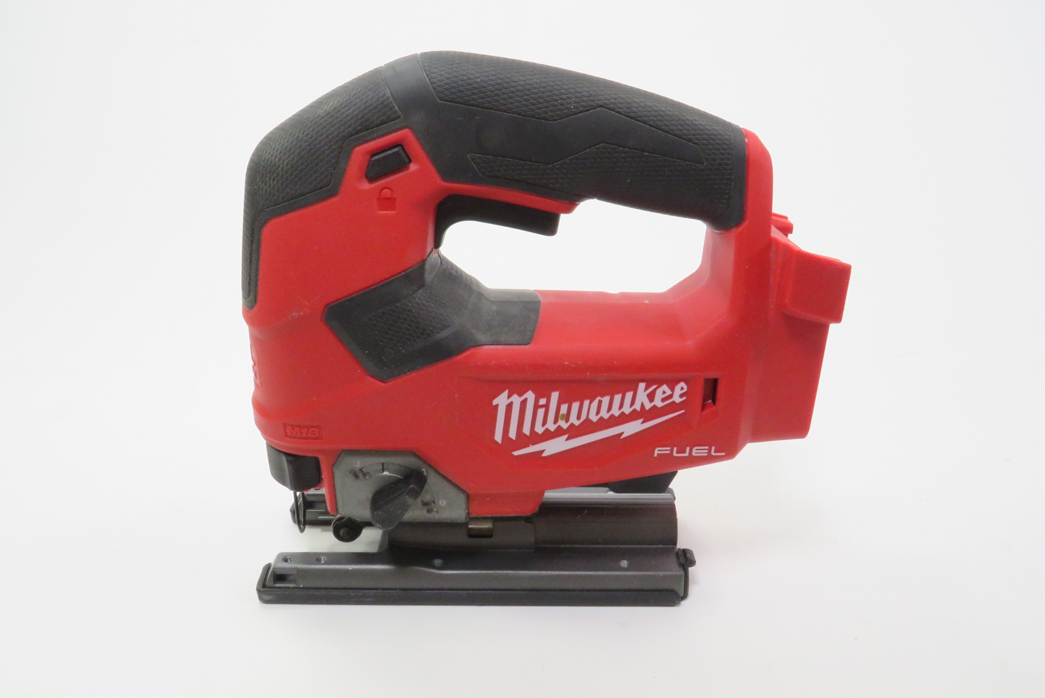 Milwaukee 2737-20 M18 FUEL 18-Volt Lithium-Ion Brushless Cordless Jig Saw