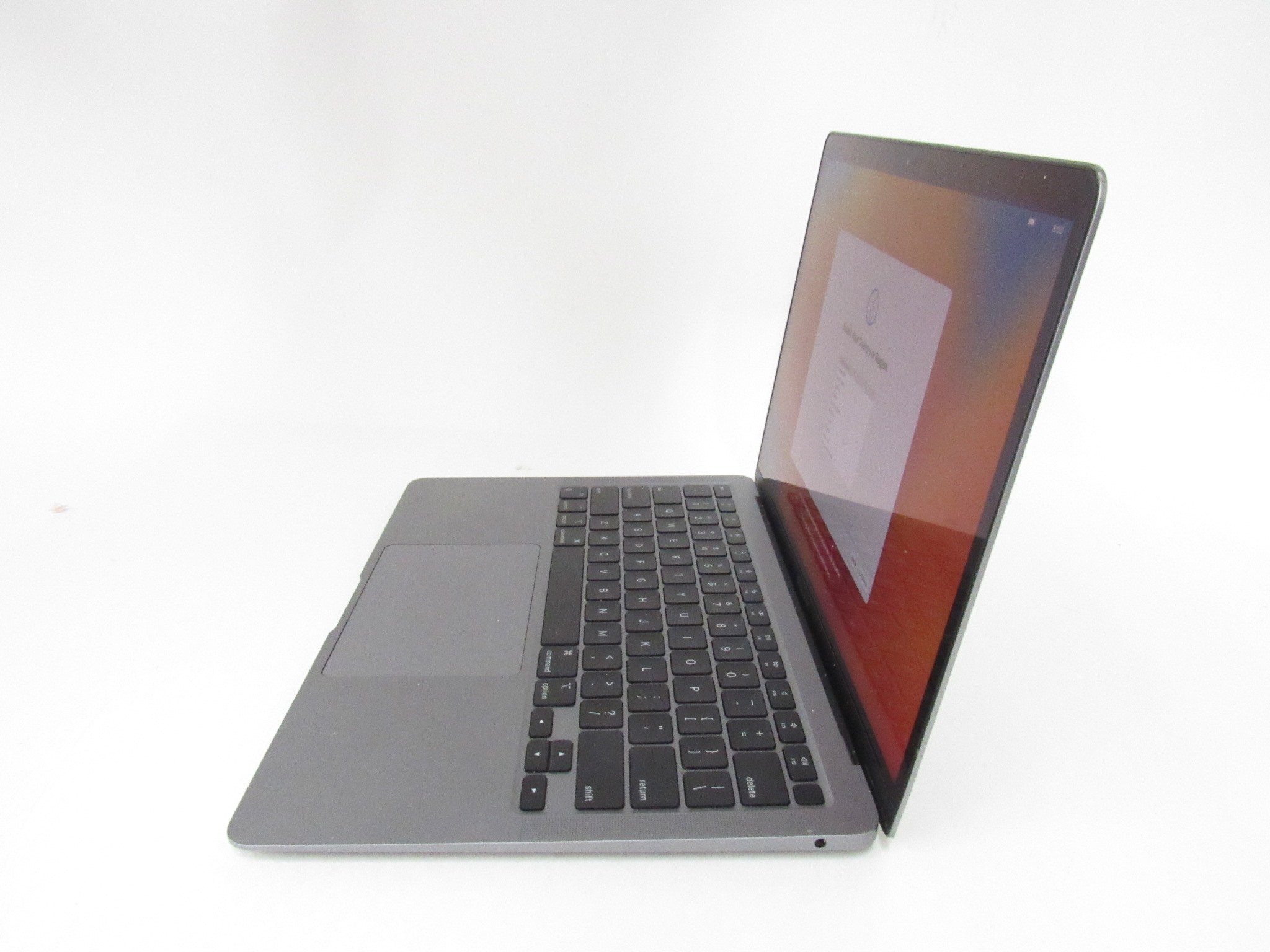 Apple MacBook Air (2020) MGN63LL/A M1 3.2GHz 8GB RAM 256GB SSD 13.3"