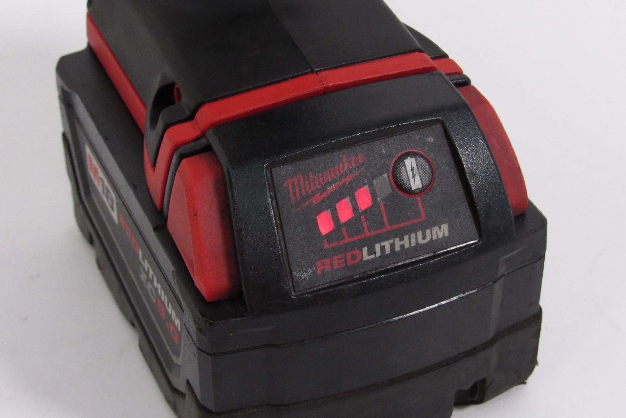 Milwaukee 2688-20 M18 18V Lithium-ion Compact Heat Gun & 5Ah Battery Pack