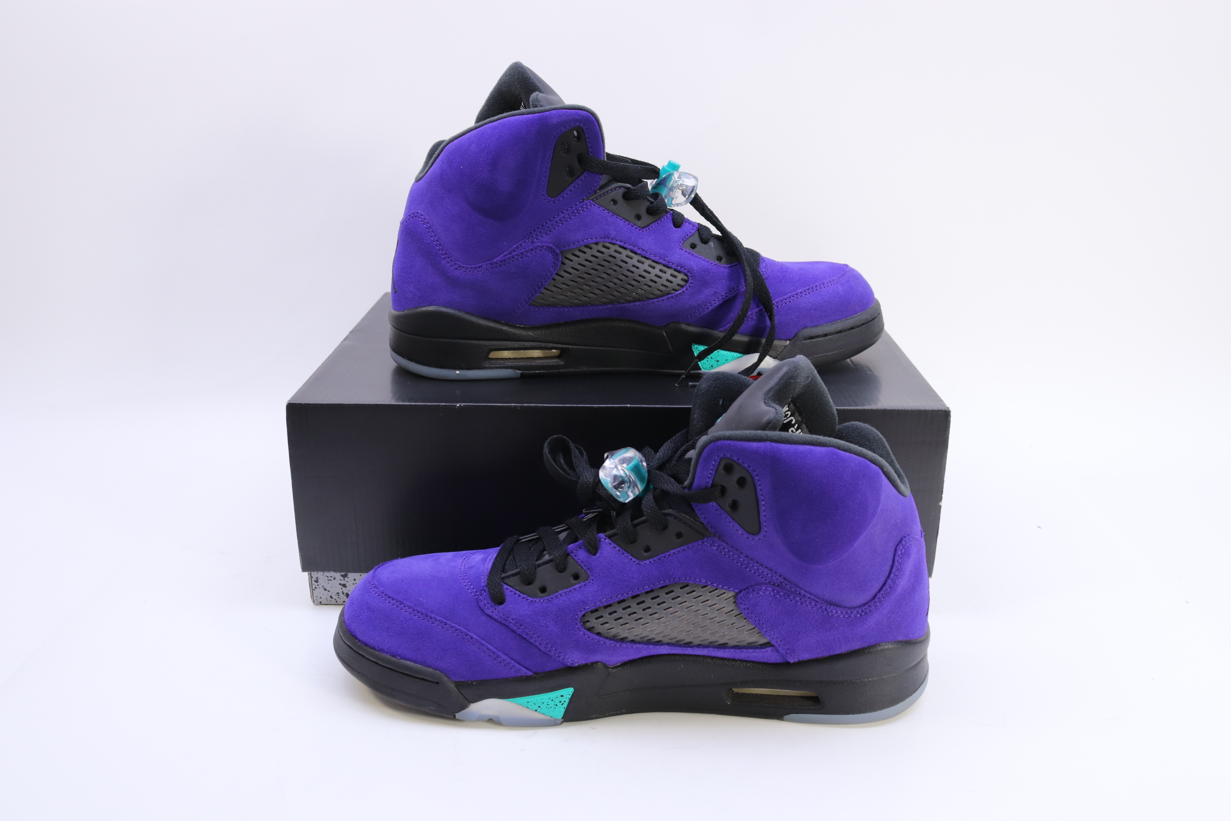 Nike 136027-500 Jordan 5 Retro - Grape Ice - Size 13