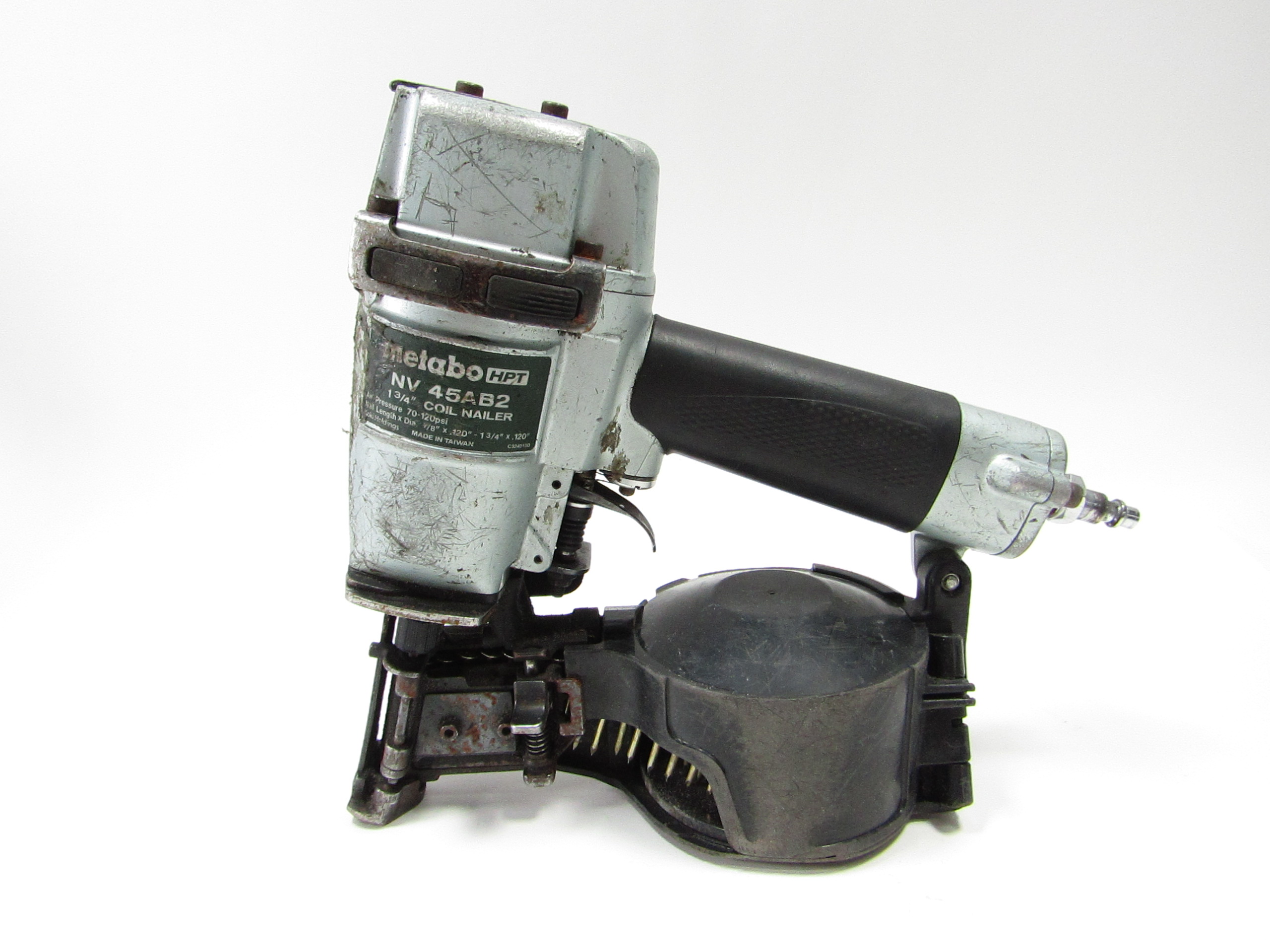 Metabo HPT NV45AB2 7/8" - 1-3/4" Coil Pneumatic Lightweight Roofing Nailer