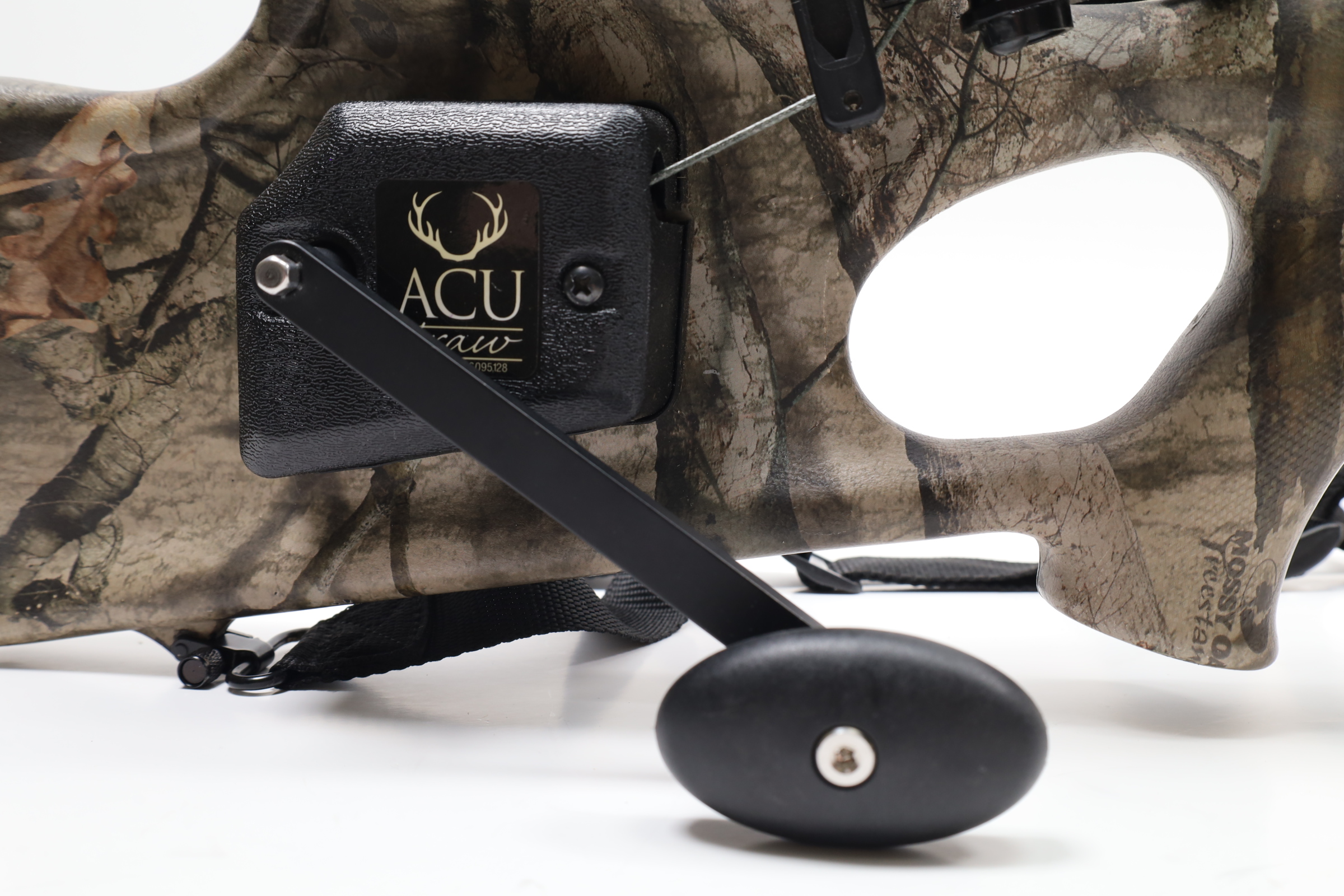 TenPoint Titan HLX C09047-7322 3x Pro-View ACUdraw Compound Crossbow - Camo