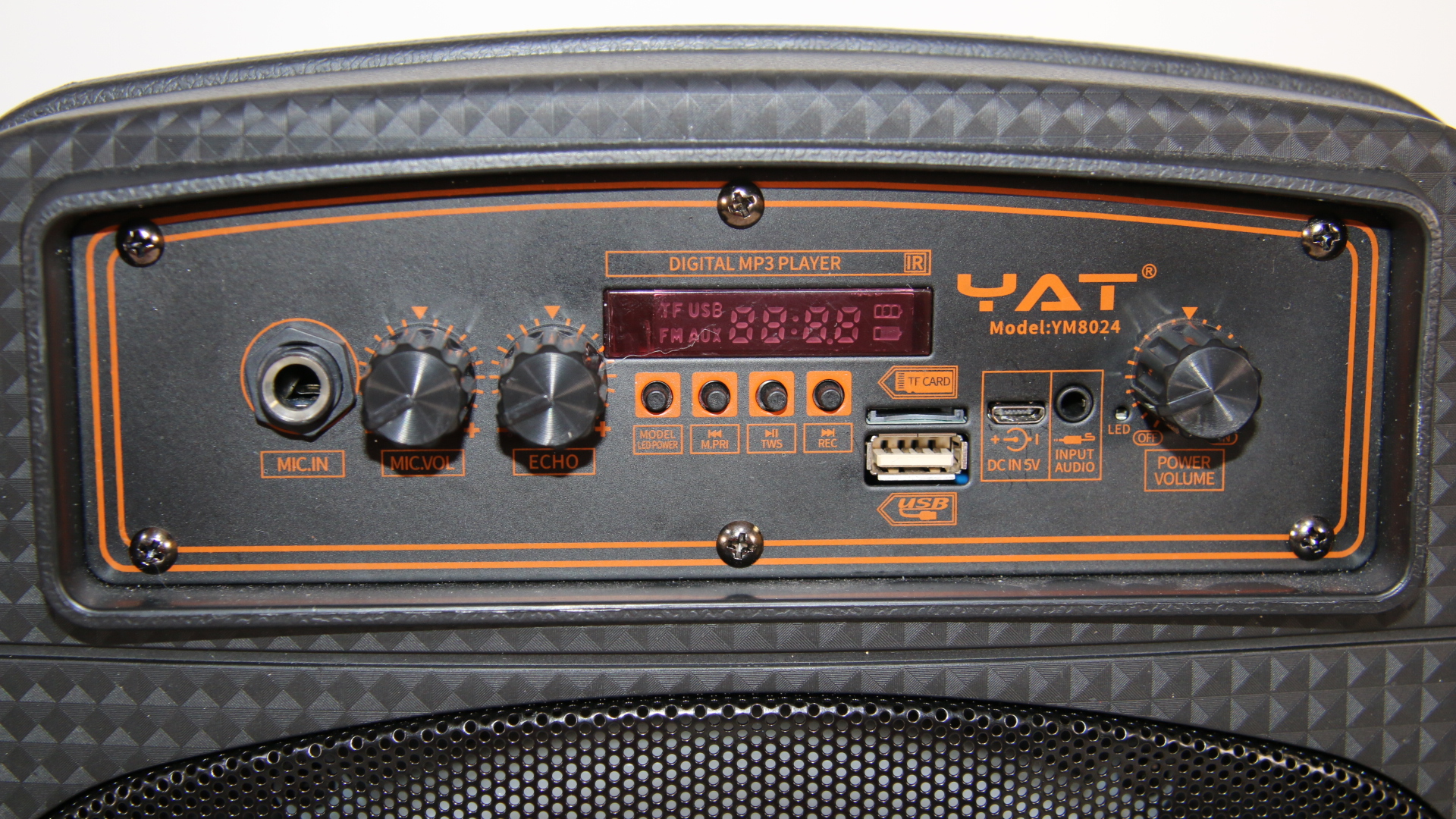 YAT 8800w P.M.P.O 8” Bluetooth Wireless Speaker Subwoofer YM8024