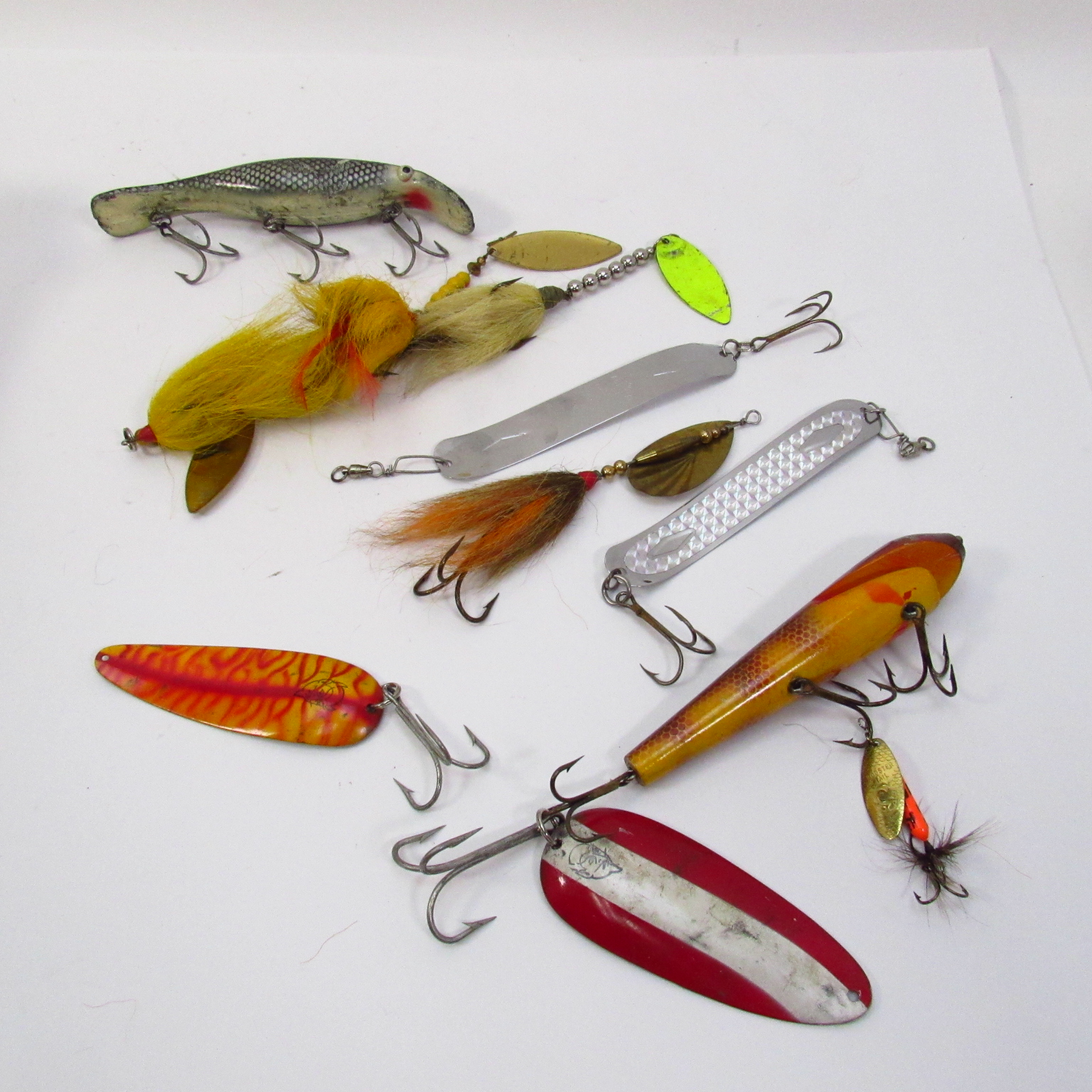 Assorted Fishing Muskie Lure Tackle Set