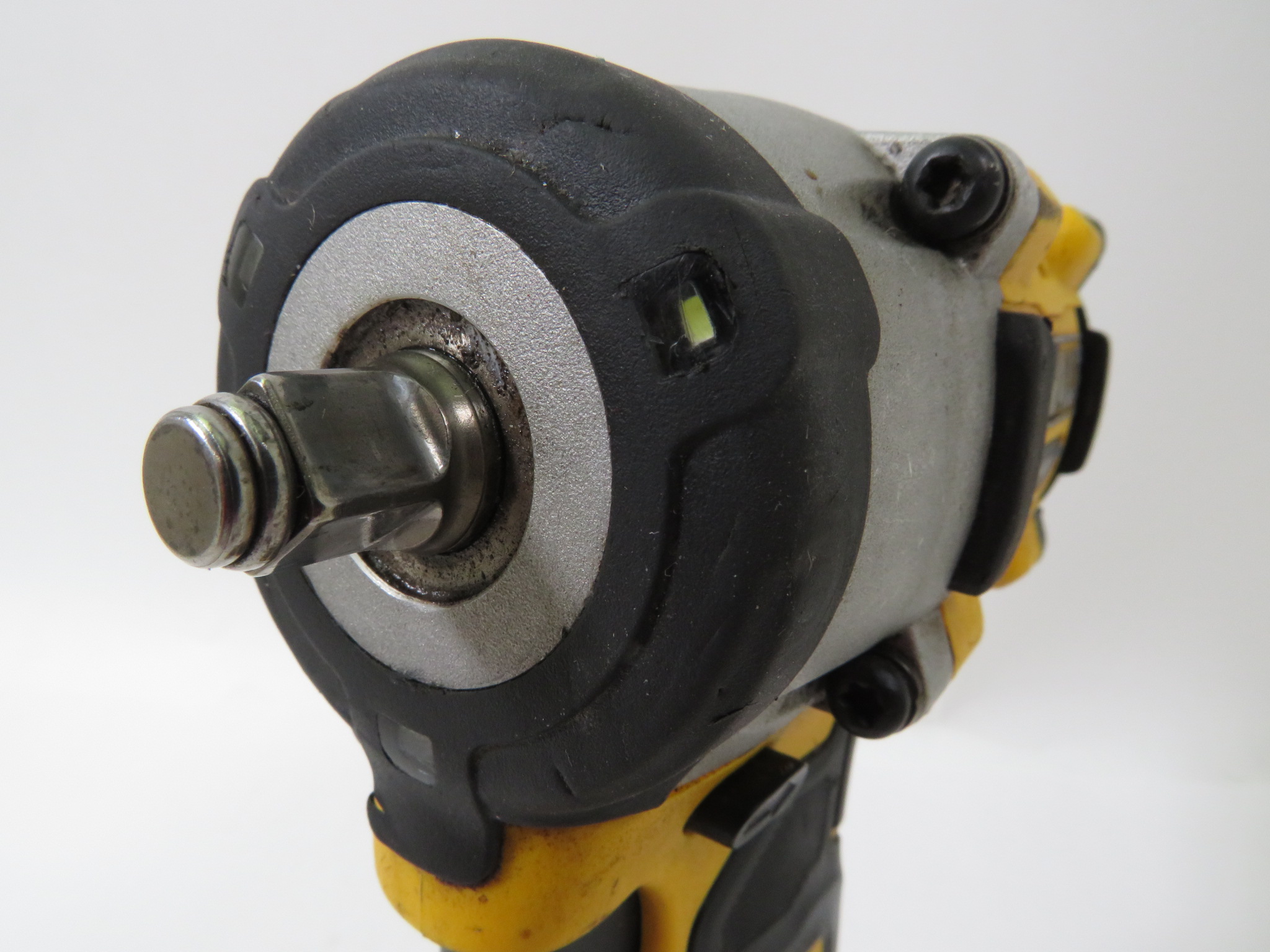 DeWalt DCF923 3/8" Cordless Compact Wrench