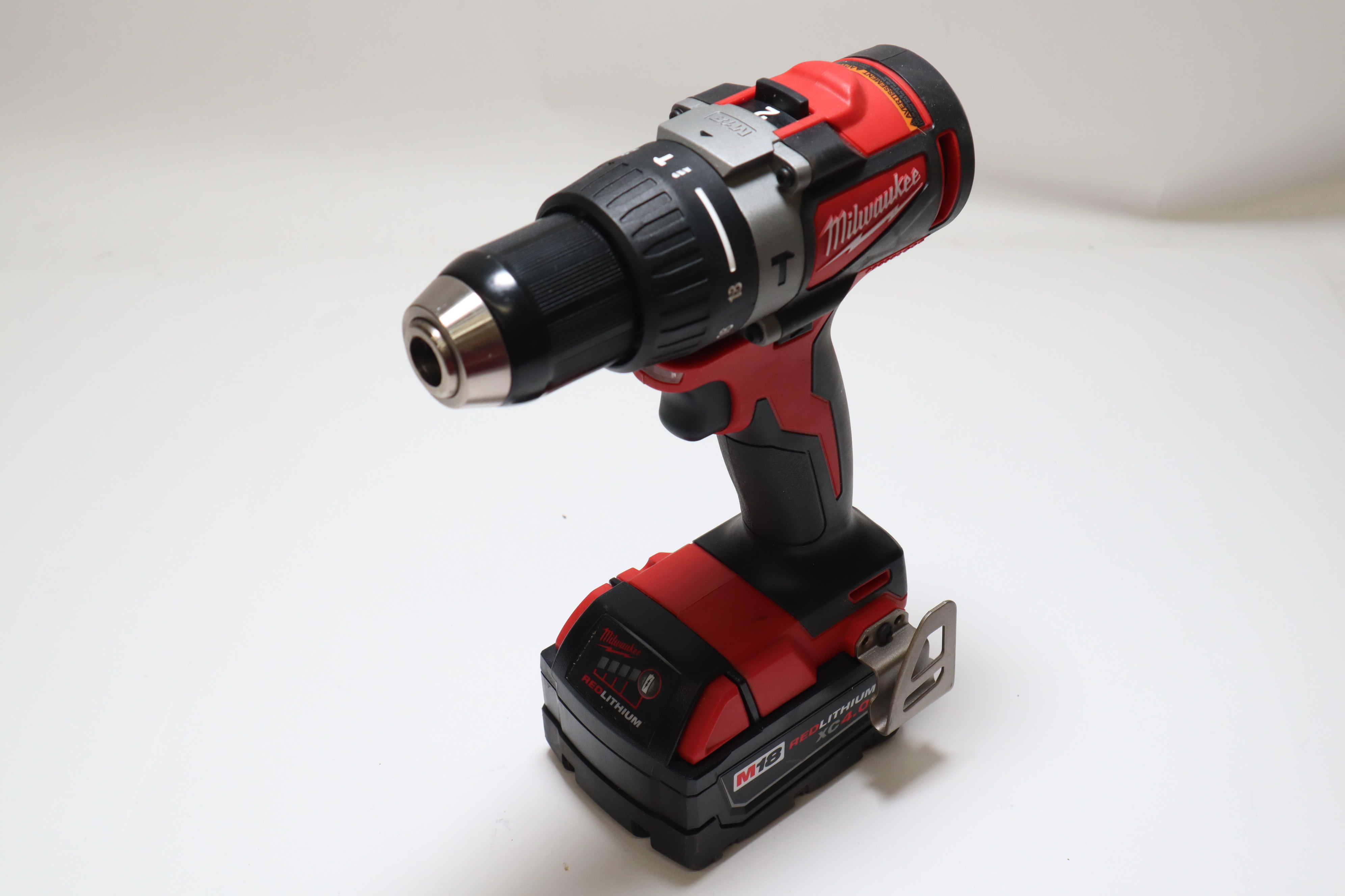 Milwaukee 2902-20 M18 18V Li-Ion Brushless Cordless 1/2 in. Compact ...