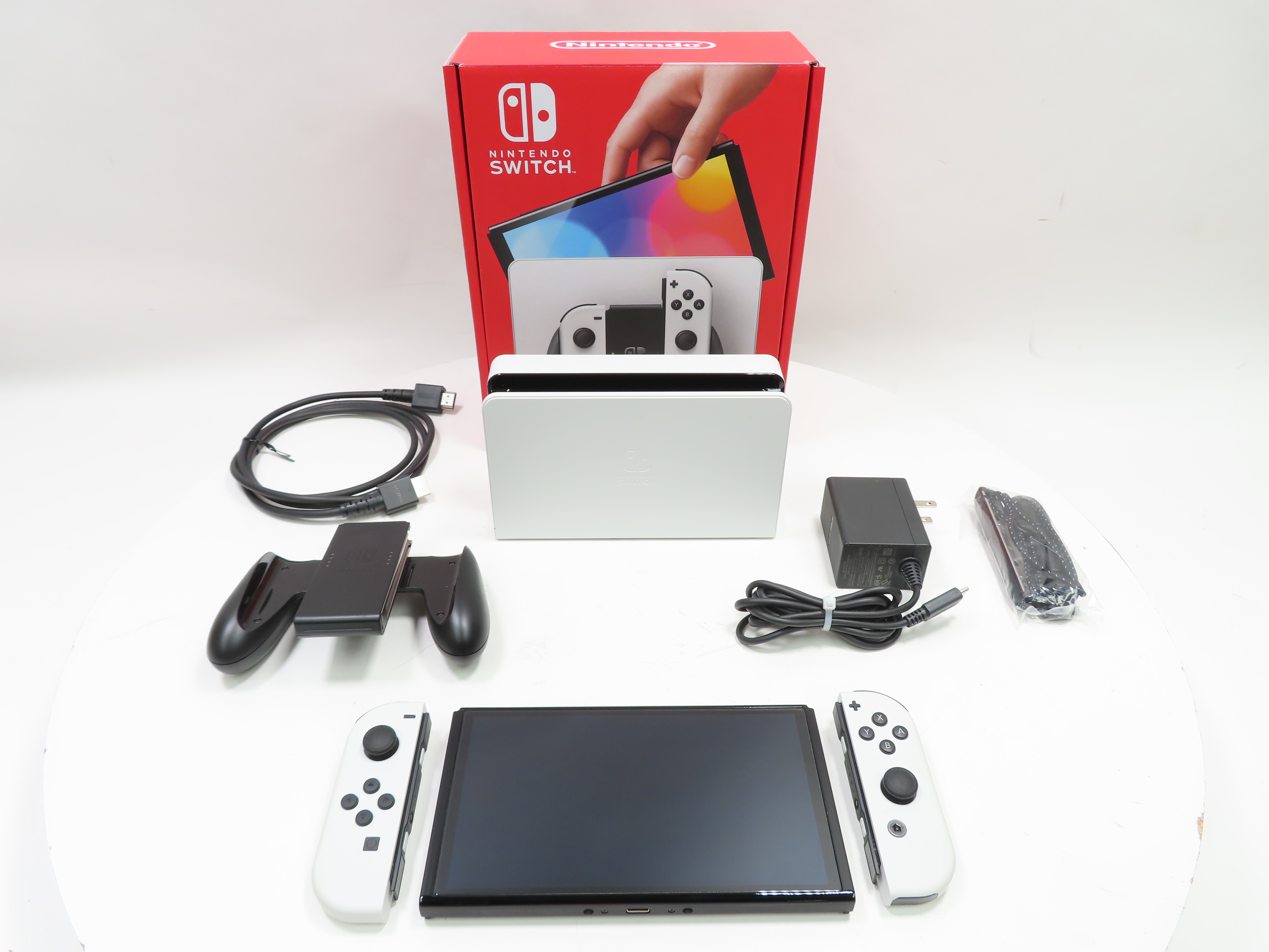 Nintendo HEG-001 Switch OLED 64GB Video Game Console - White Joycons ...
