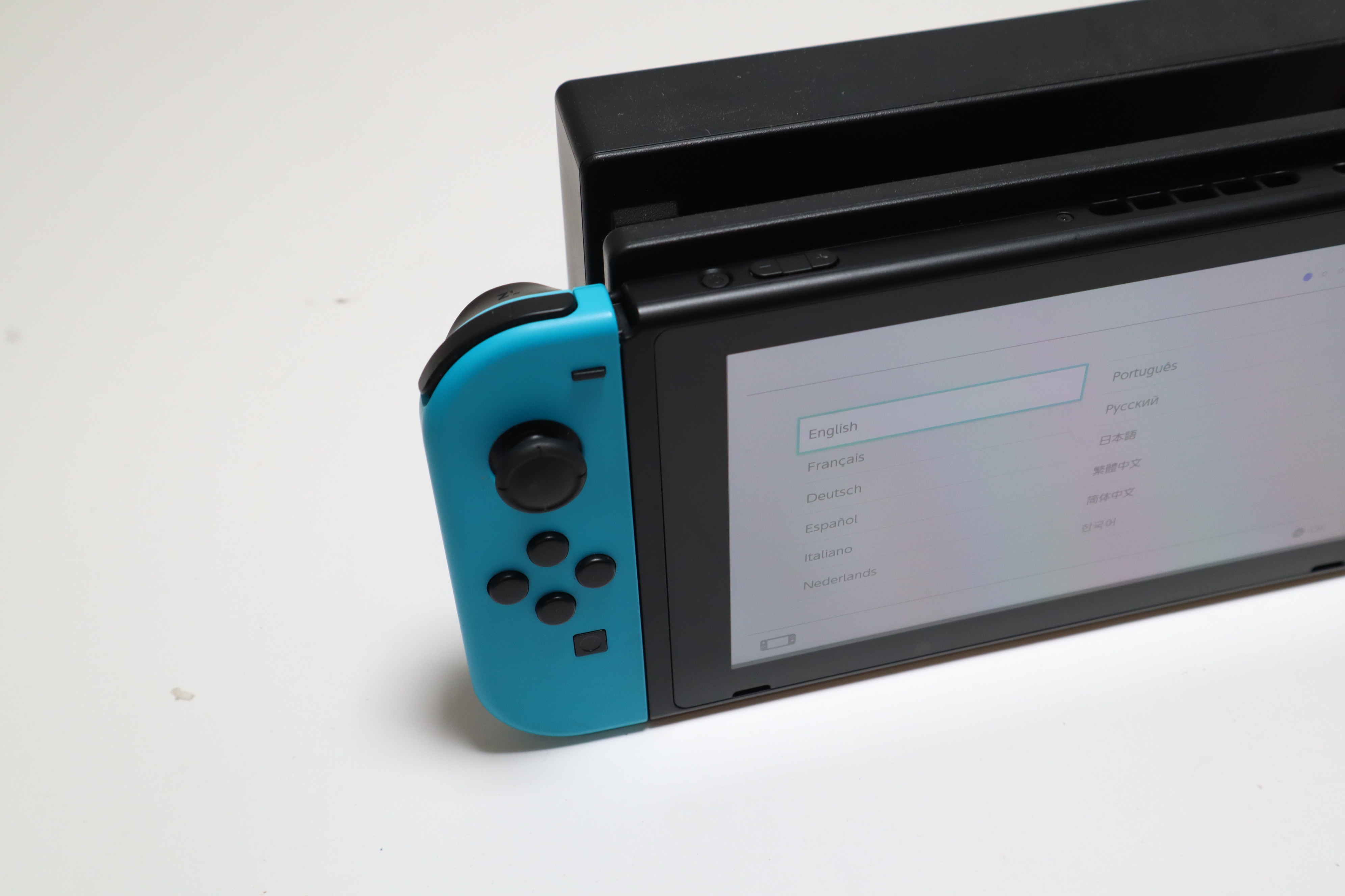 Nintendo HAC-001 Switch Video Game Console 4619