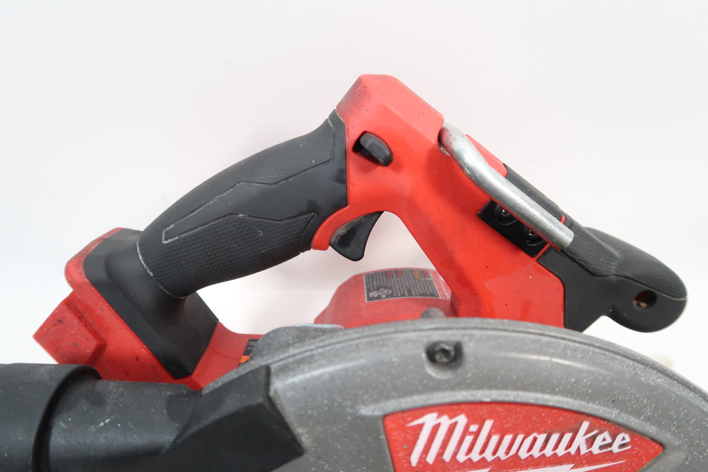 Milwaukee 2732-20 18V Lithium-Ion Brushless Cordless 7-1/4 in. Circular Saw