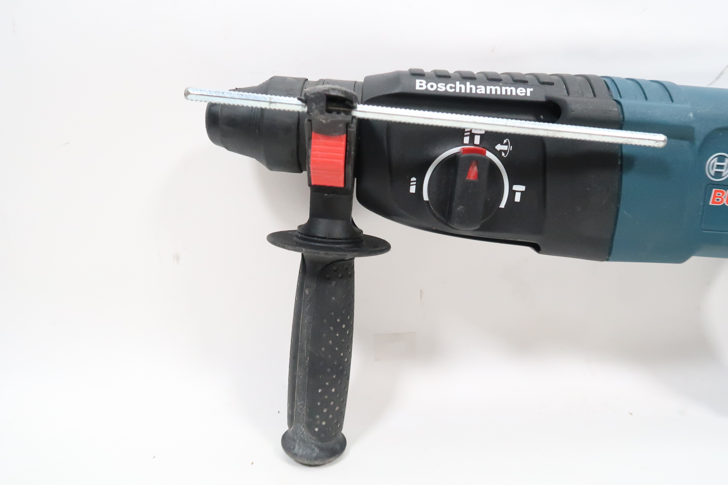 Bosch 11255VSR Bulldog Xtreme 8Amp 1" Corded SDS-Plus Rotary Hammer Drill