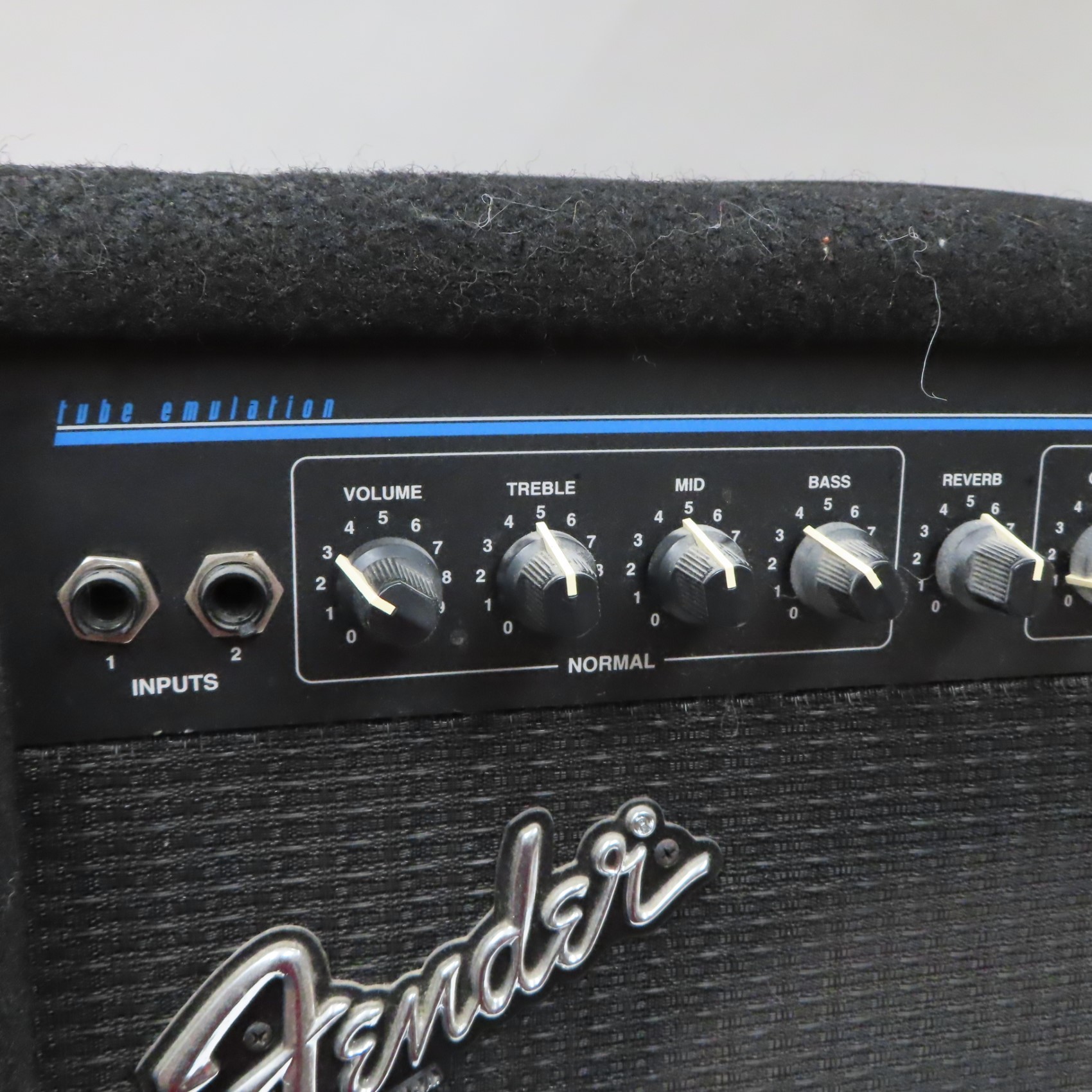 Fender M-80 2-Channel 80W RMS 1x12" Guitar Amplifier (Local Pick-Up Only)
