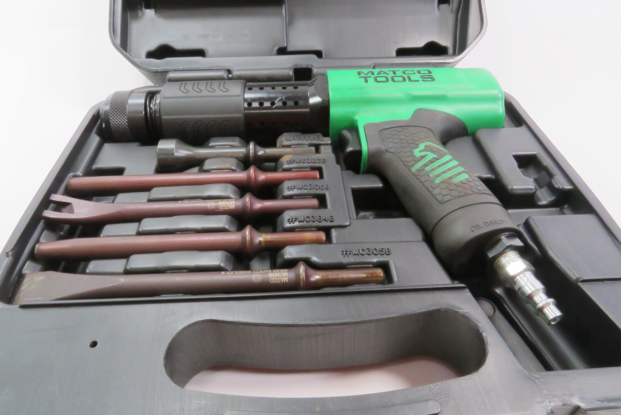 Matco Tools MT2916 Long Barrel 3-3/4" Stroke Pneumatic Air Hammer