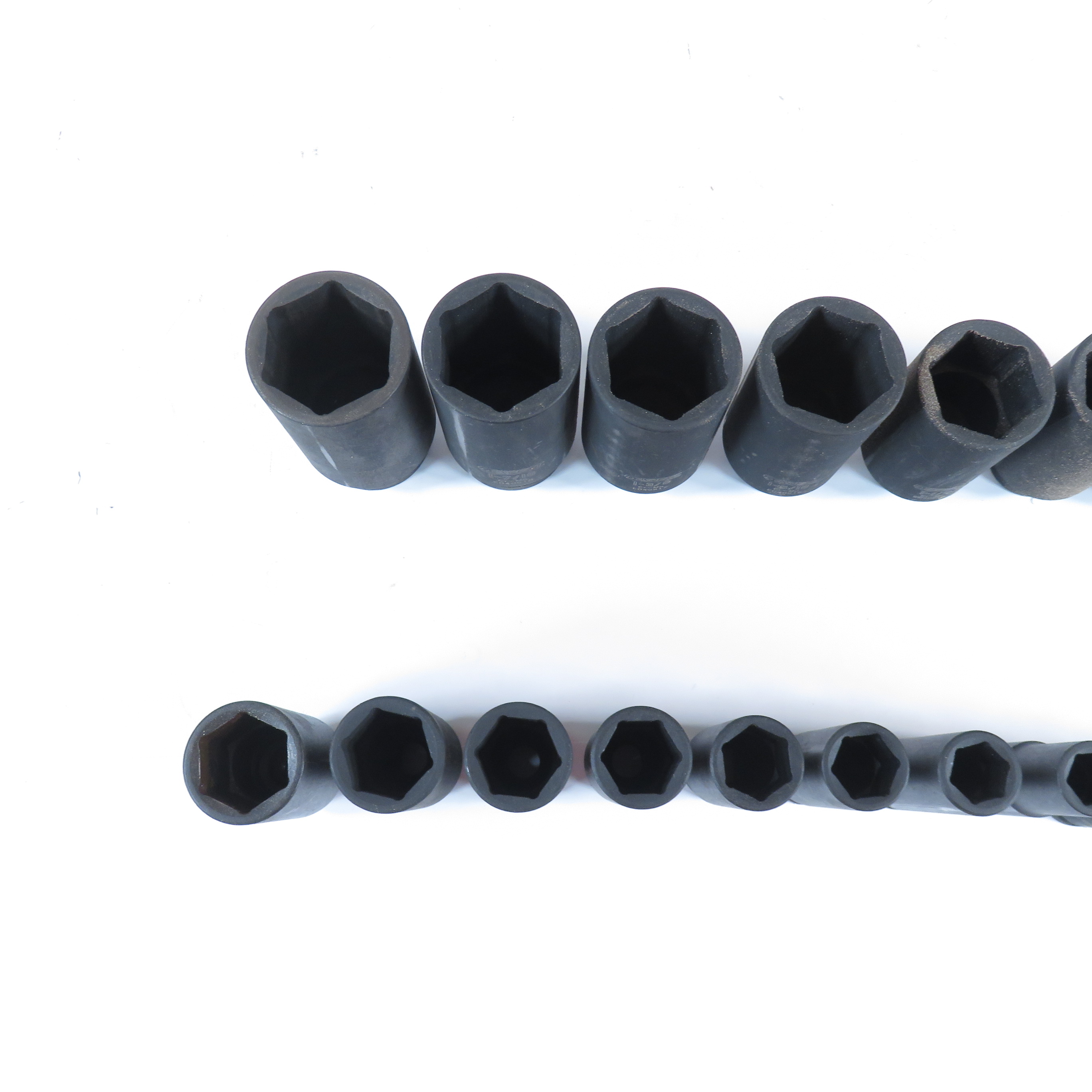 Expert by Mac Tools E041637 19-PC. 1/2" Drive Deep SAE Impact Socket Set