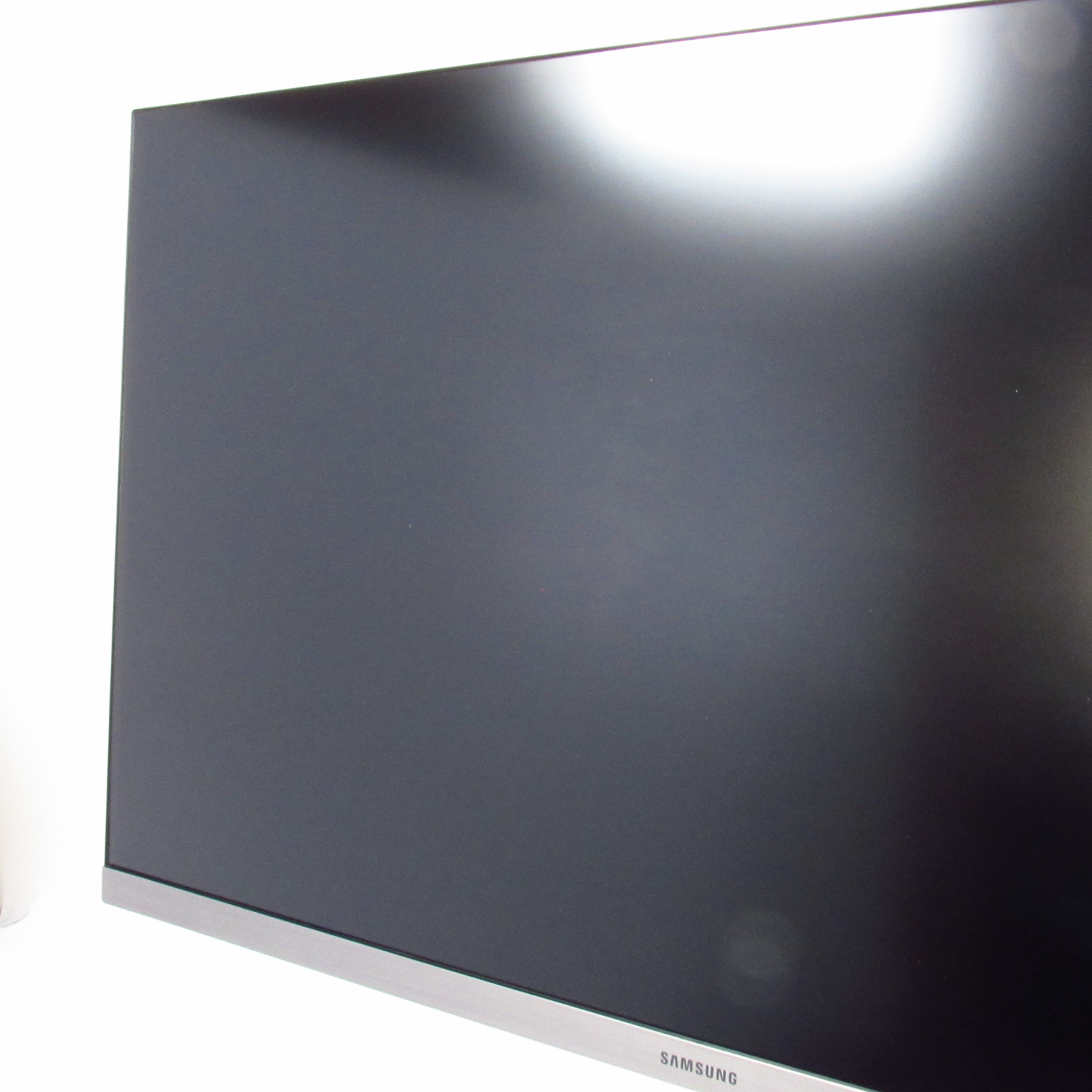 Samsung U28R550UQN 28'' 4K UHD 60Hz IPS Monitor - Local Pick-Up Only