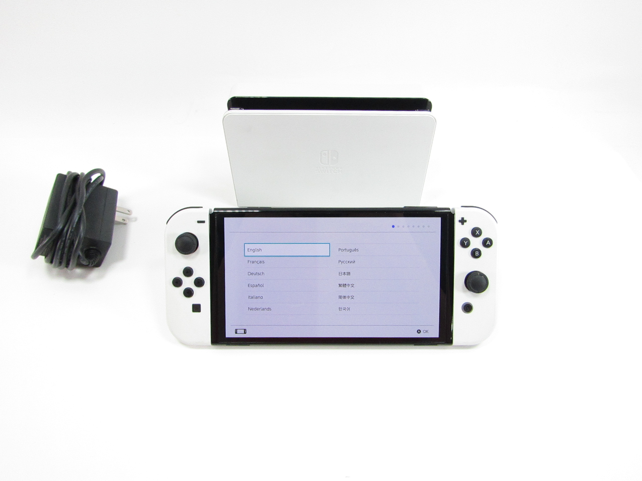 Nintendo Switch OLED HEG-001 64GB Touchscreen Video Game Console 1974