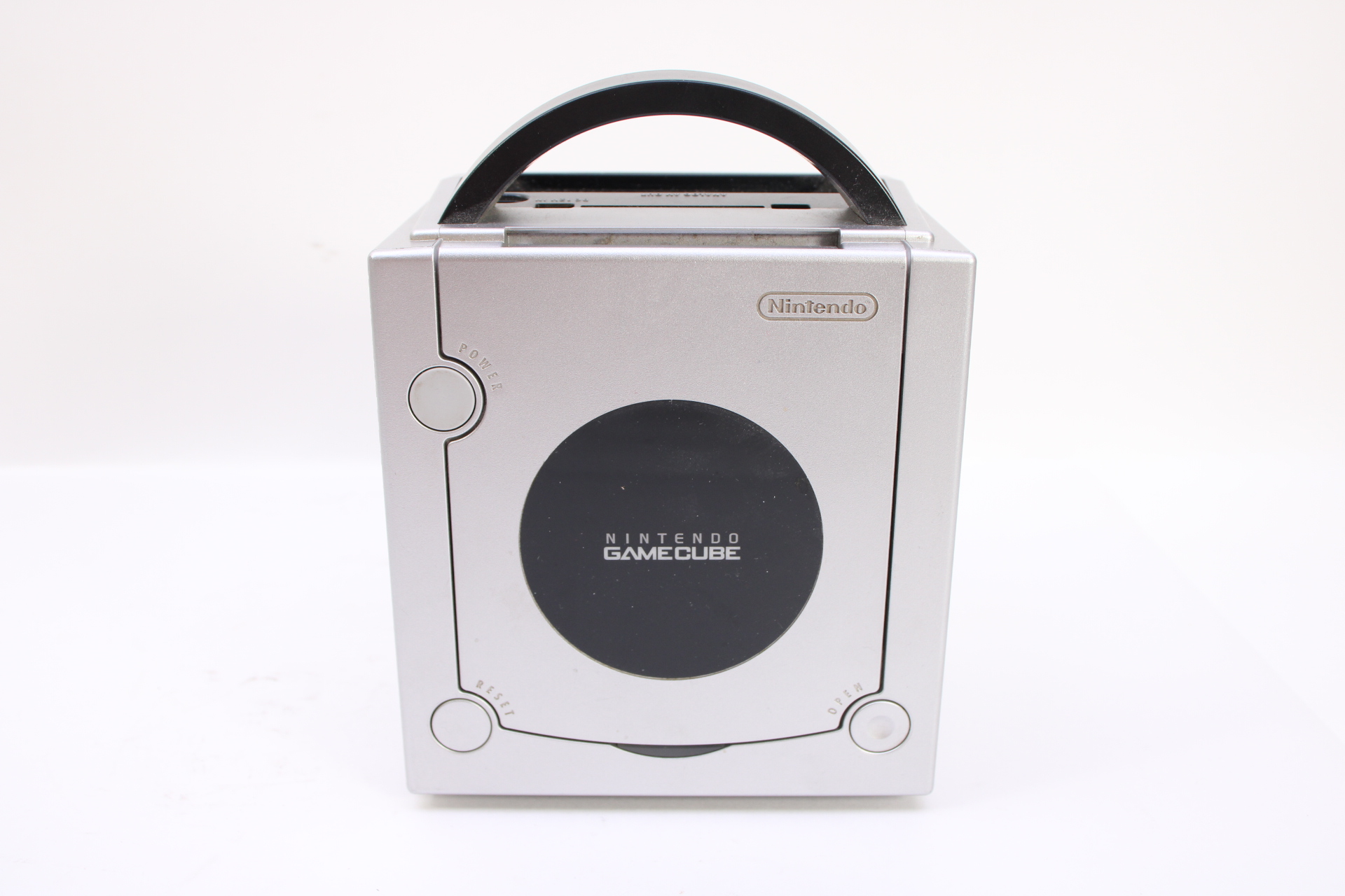Nintendo GameCube DOL-101 Home Video Game Console - Silver