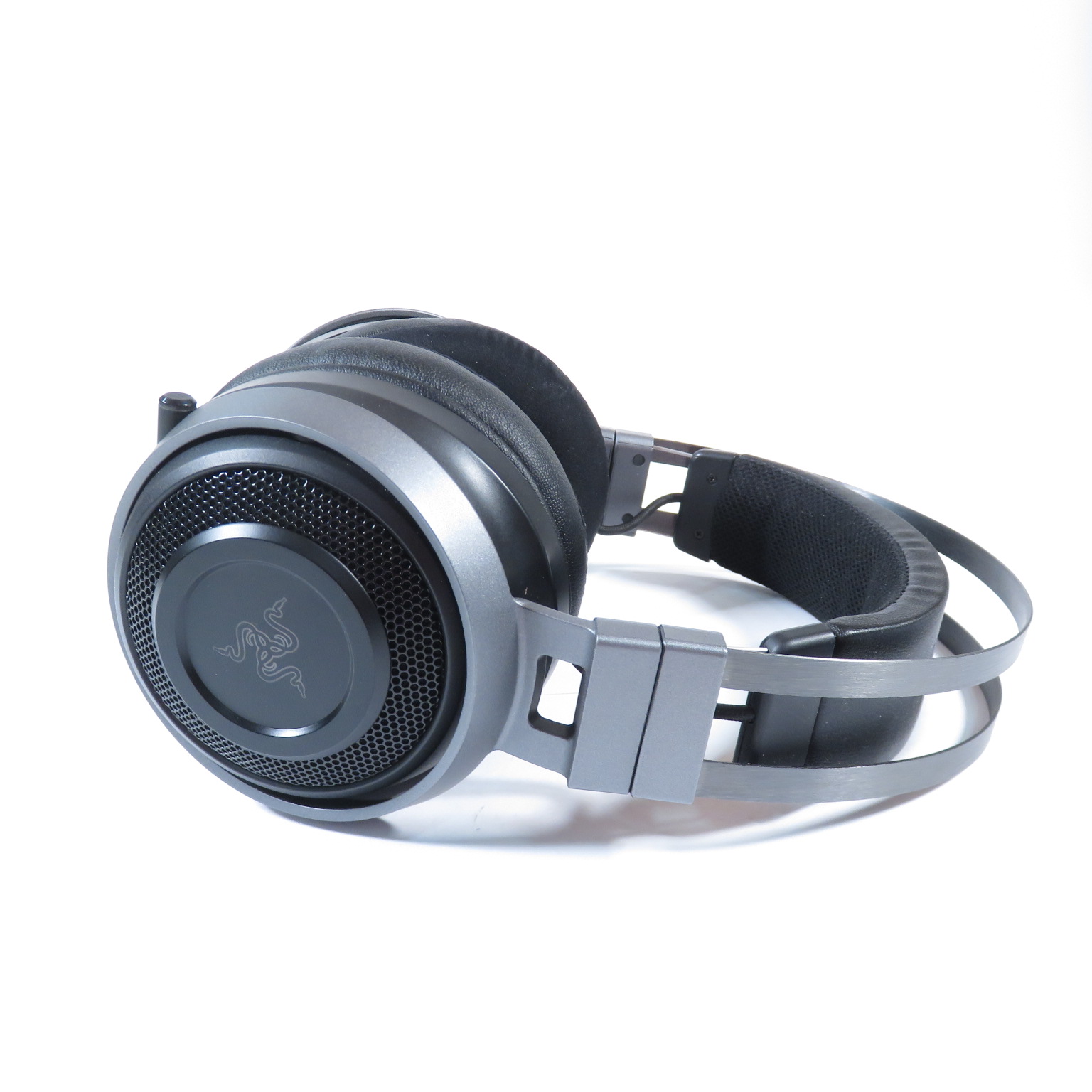 Razer Nari Ultimate RC30-026701 7.1 Surround Sound Gaming Headset