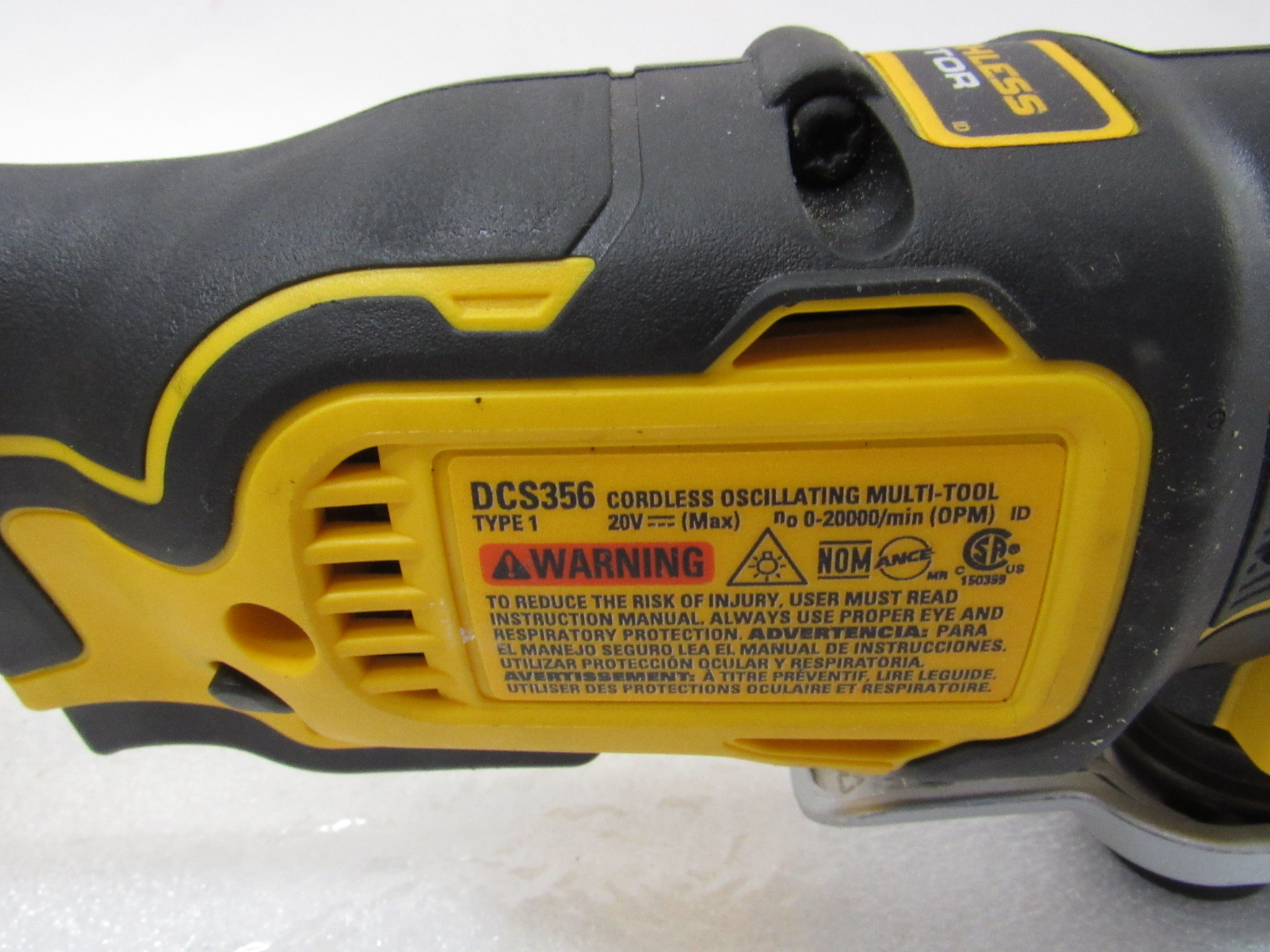 DeWalt DCS356 20V MAX XR Brushless Cordless 3-Speed Oscillating Multi-Tool