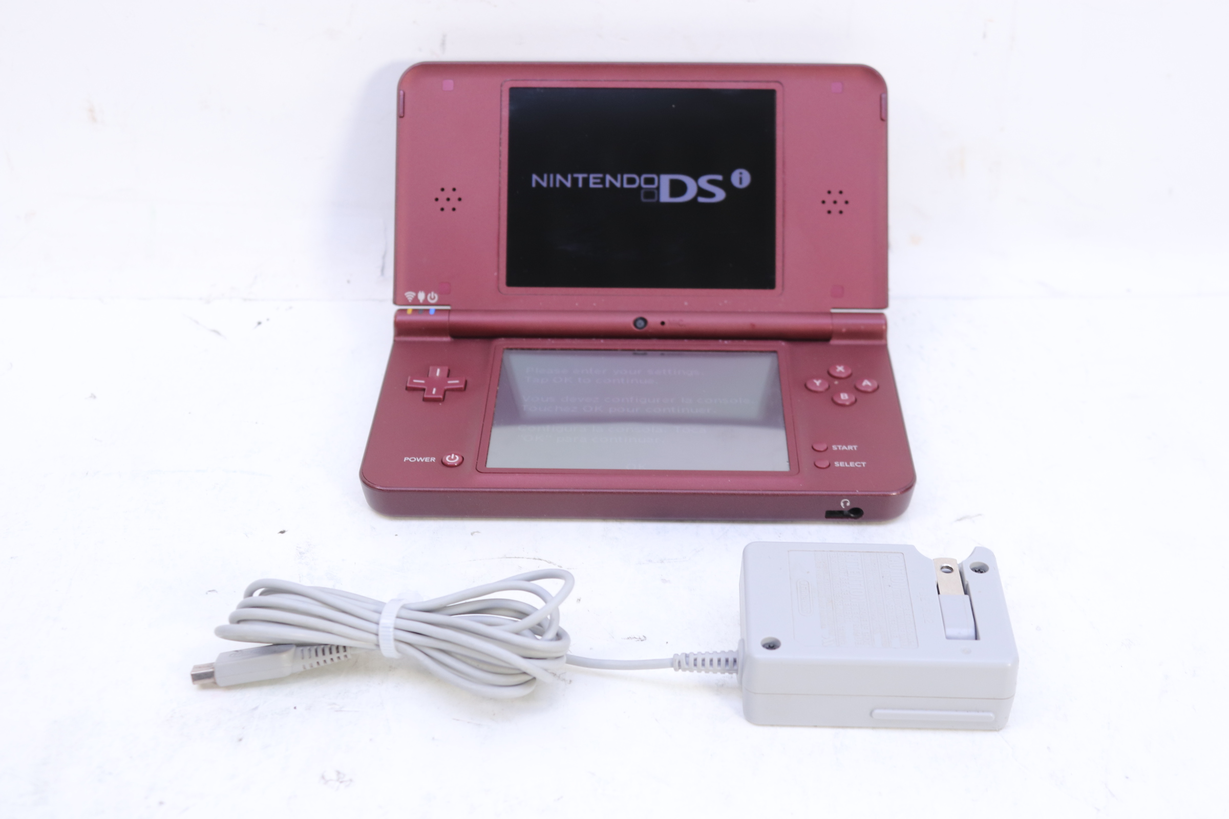 Nintendo UTL-001 Dual-Screen Handheld Video Game Console DSi XL