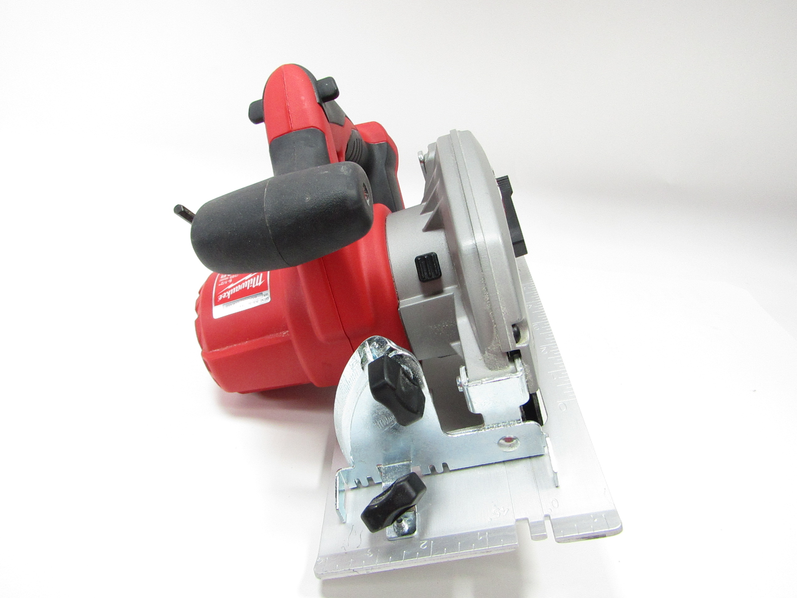 Milwaukee 2630-20 M18 Lithium-Ion Cordless 6-1/2 in. Circular Saw