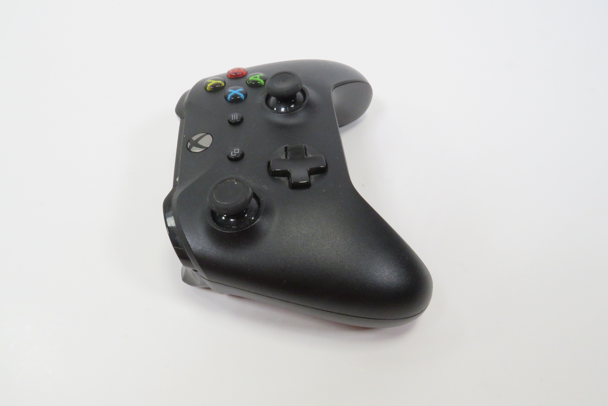 Microsoft Xbox One 1708 Wireless Video Game Controller -3601