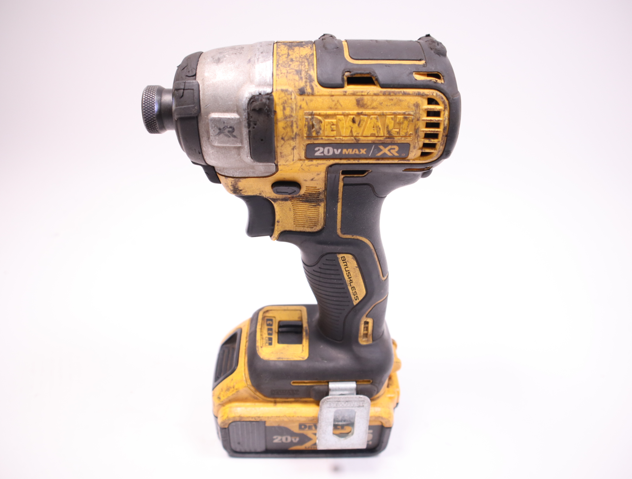 DeWalt DCF887 1/4" 20V Cordless Impact Driver Kit