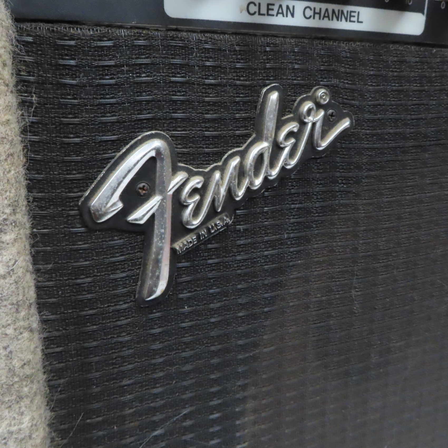 Fender M-80 2-Channel 80W RMS 1x12" Guitar Amplifier (Local Pick-Up Only)