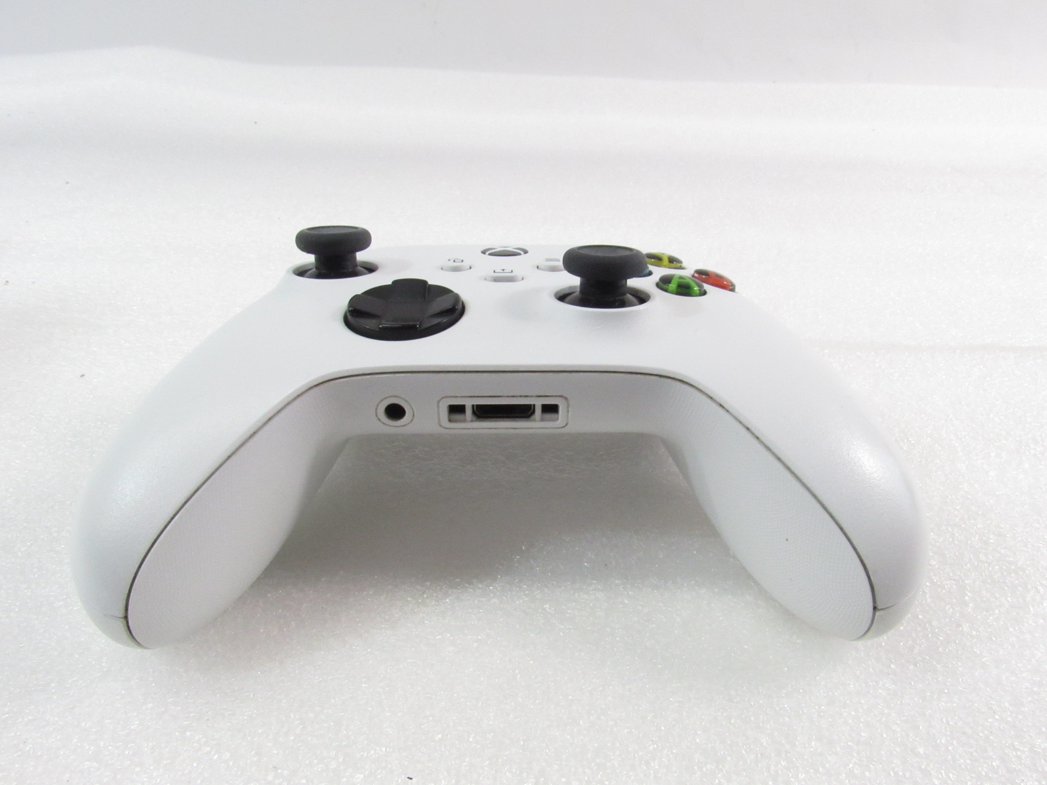 Microsoft 1914 Xbox One S Wireless Controller White