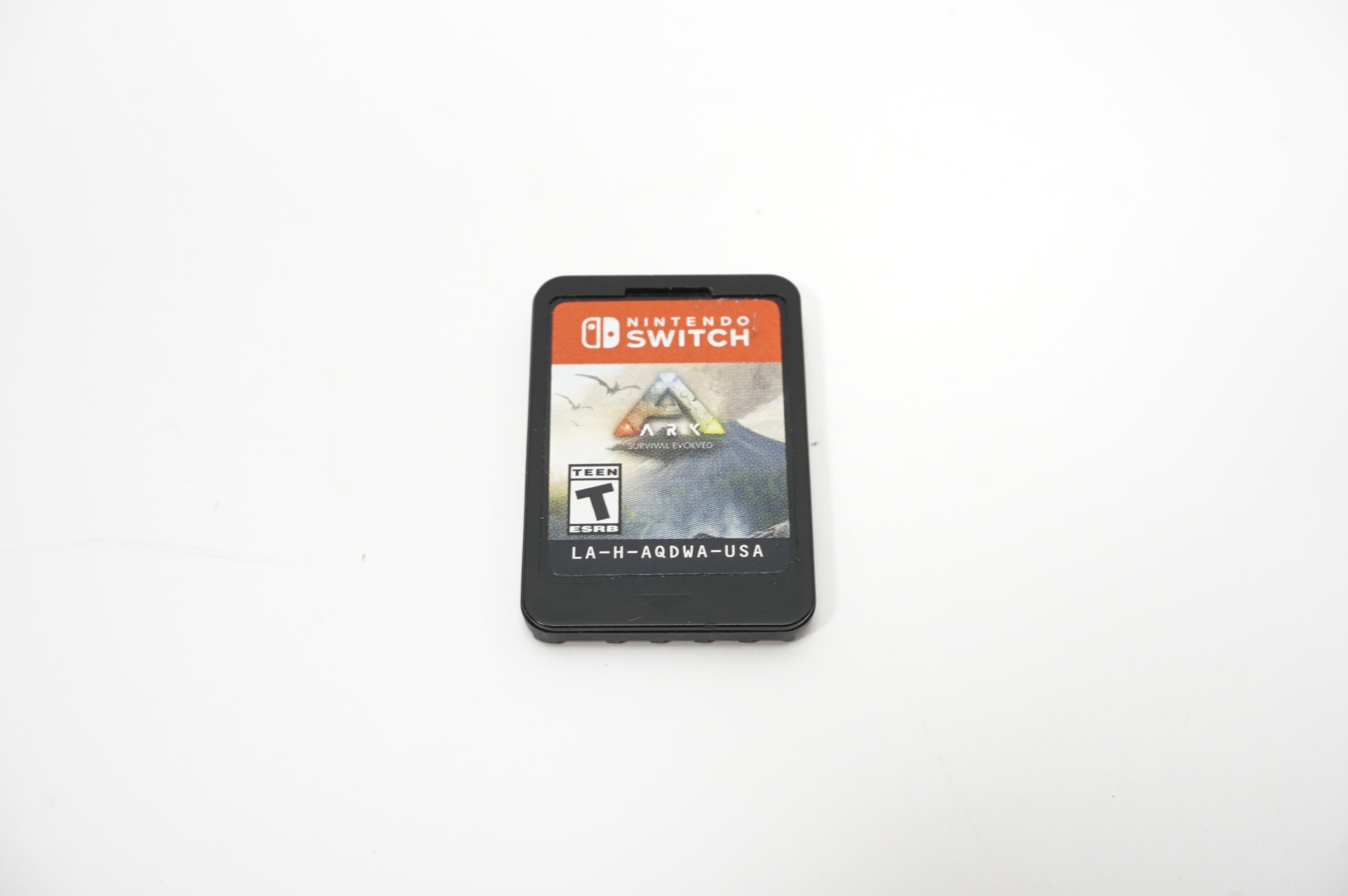 Nintendo Switch - ARK: Survival Evolved Game Cartridge