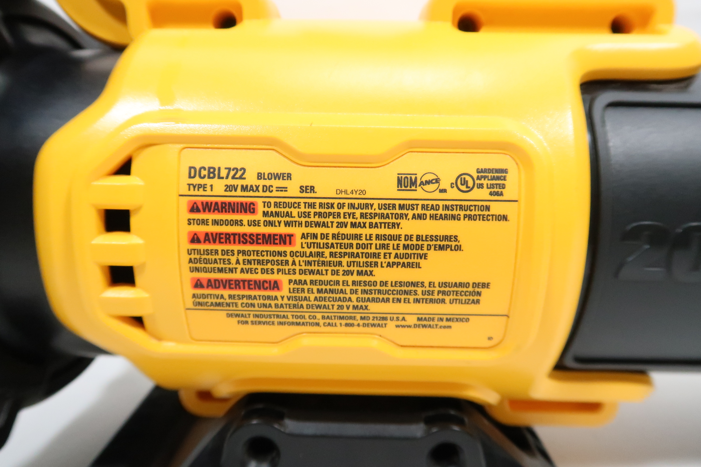 DeWalt DCBL722 20V MAX 125 MPH 450 CFM Cordless Handheld Leaf Blower