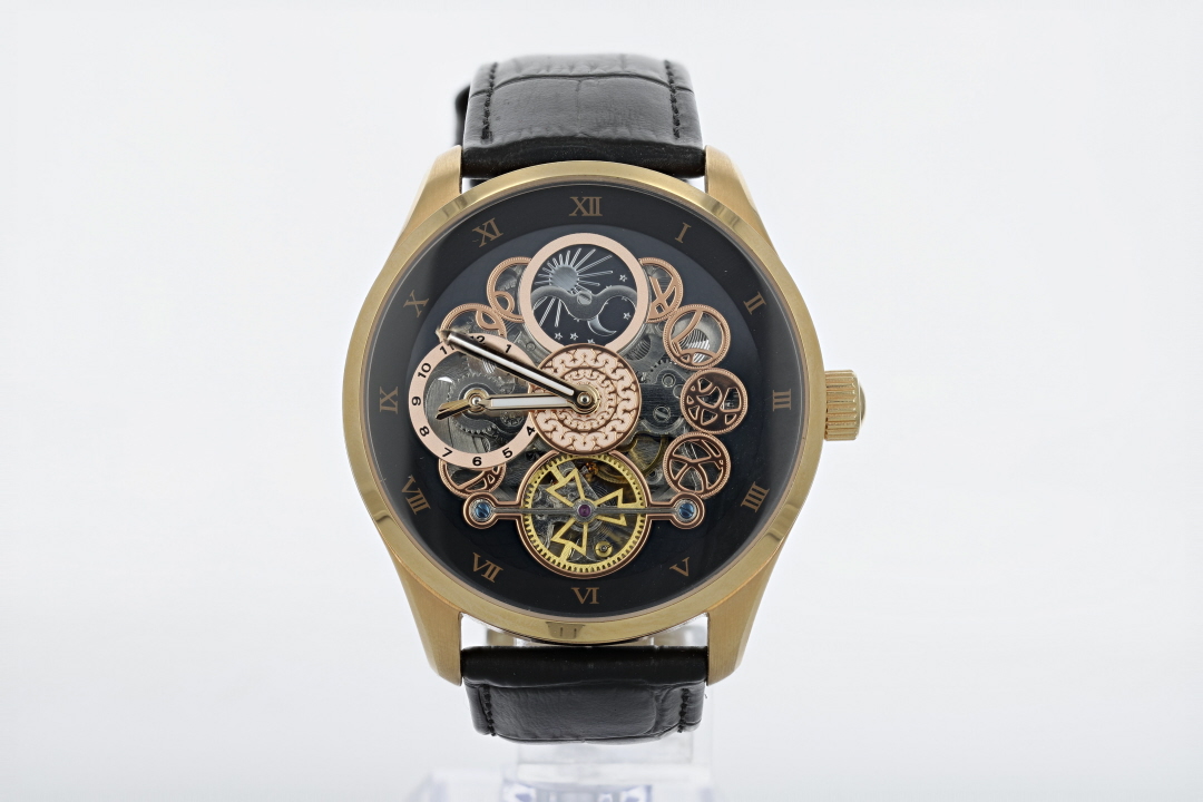 Bloodborne Astral Clocktower 43mm Black Dial Leather Strap Men's Wristwatch