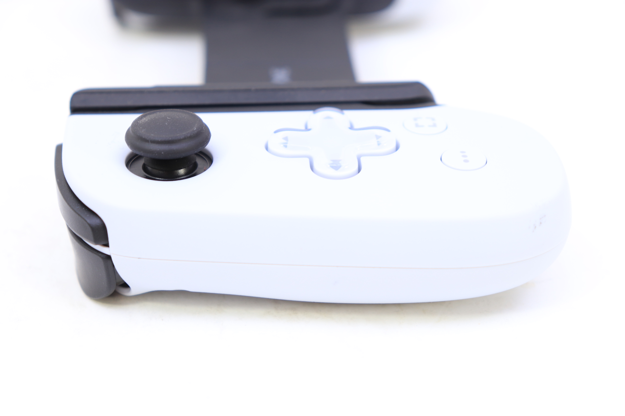 Backbone BB-02-W-S Mobile Gaming Controller for iPhone - PlayStation Edition