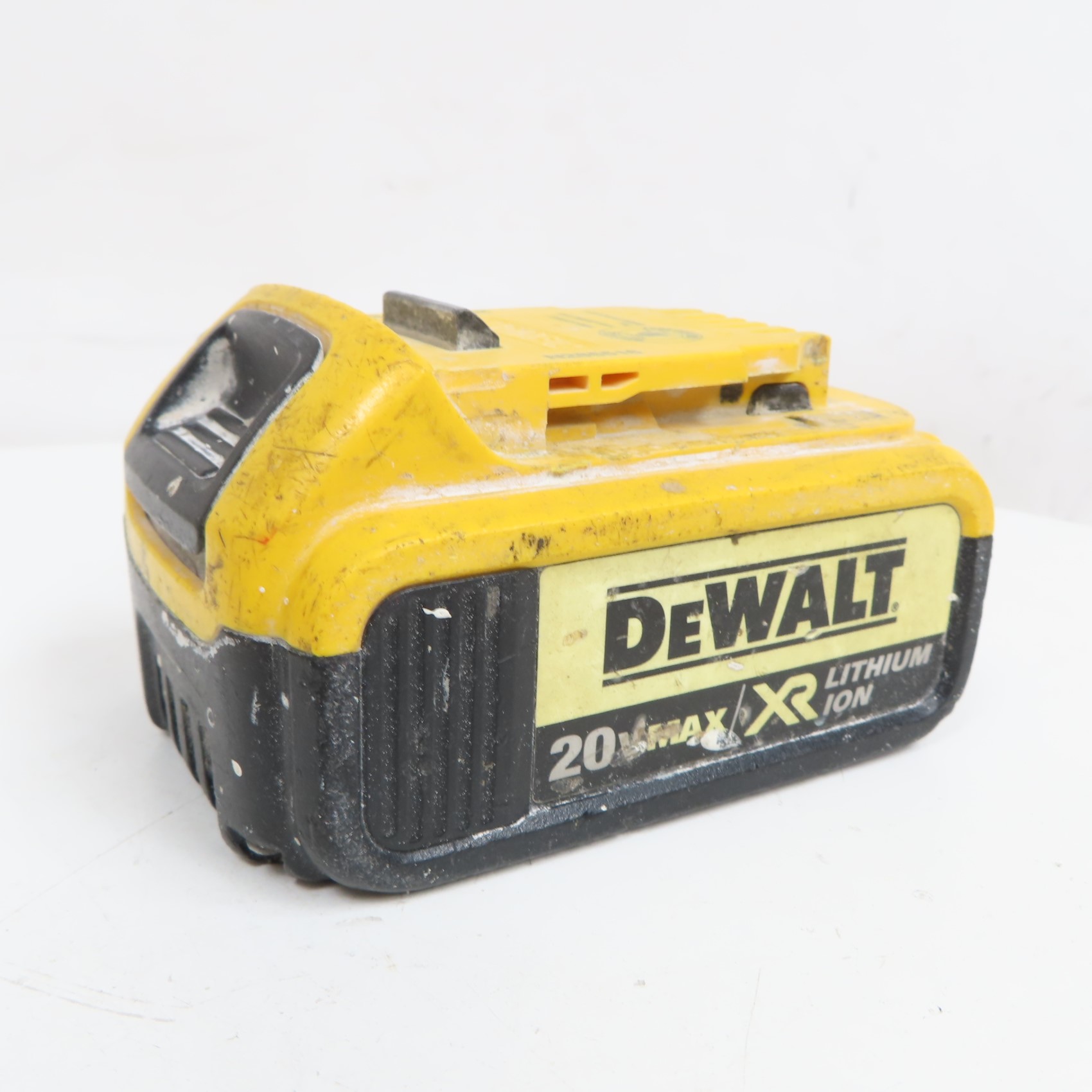 DeWalt DCD999 MAX 20V 1/2" Cordless Hammer Drill/Driver