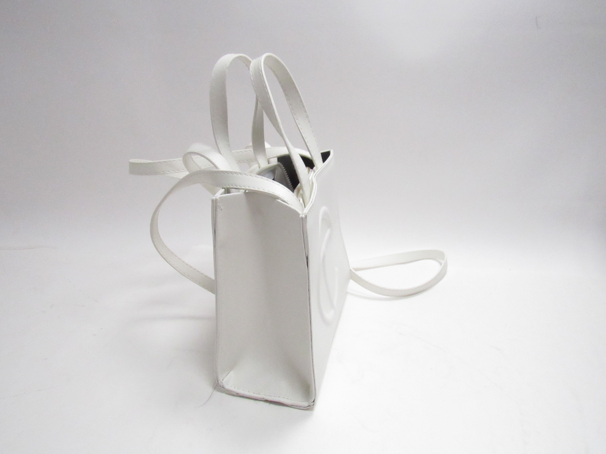 Telfar Women's Small Size Purse/Handbag White