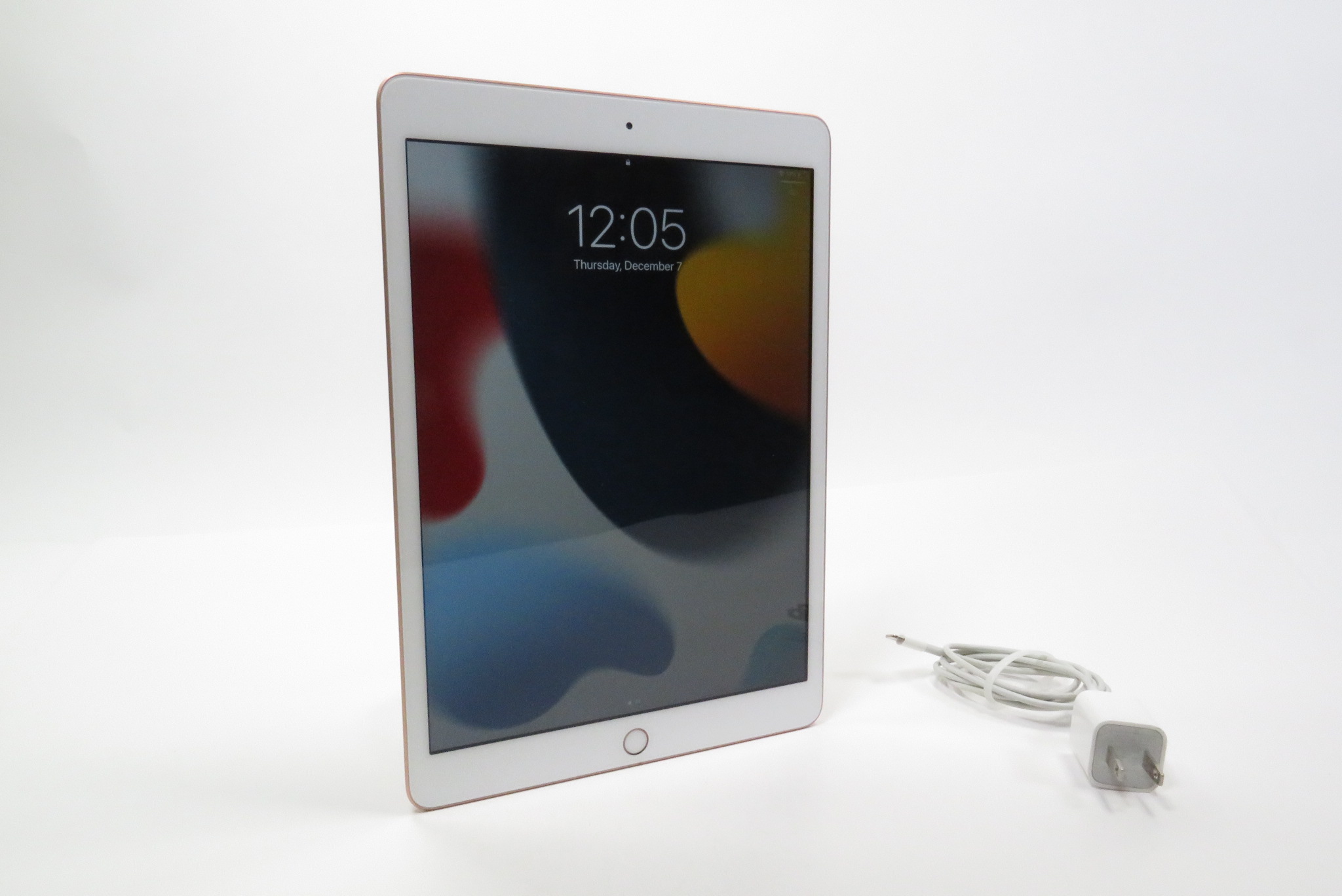 Apple iPad 8th Gen A2270 MYLC2LL/A 32GB Wi-Fi Tablet