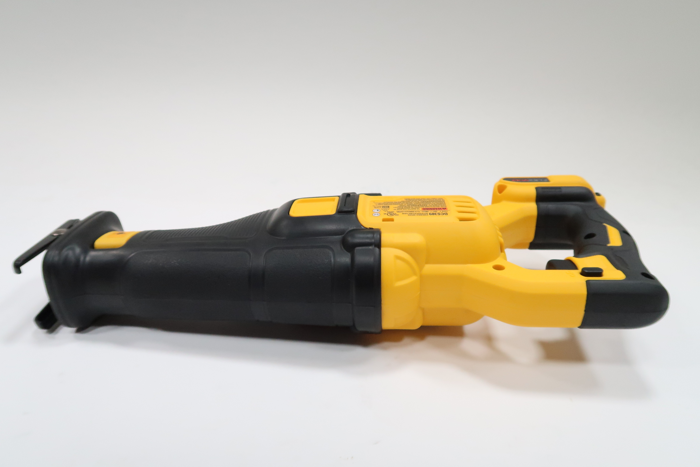 DeWalt DCS389 FLEXVOLT 60V MAX Cordless Brushless Reciprocating Saw 6136