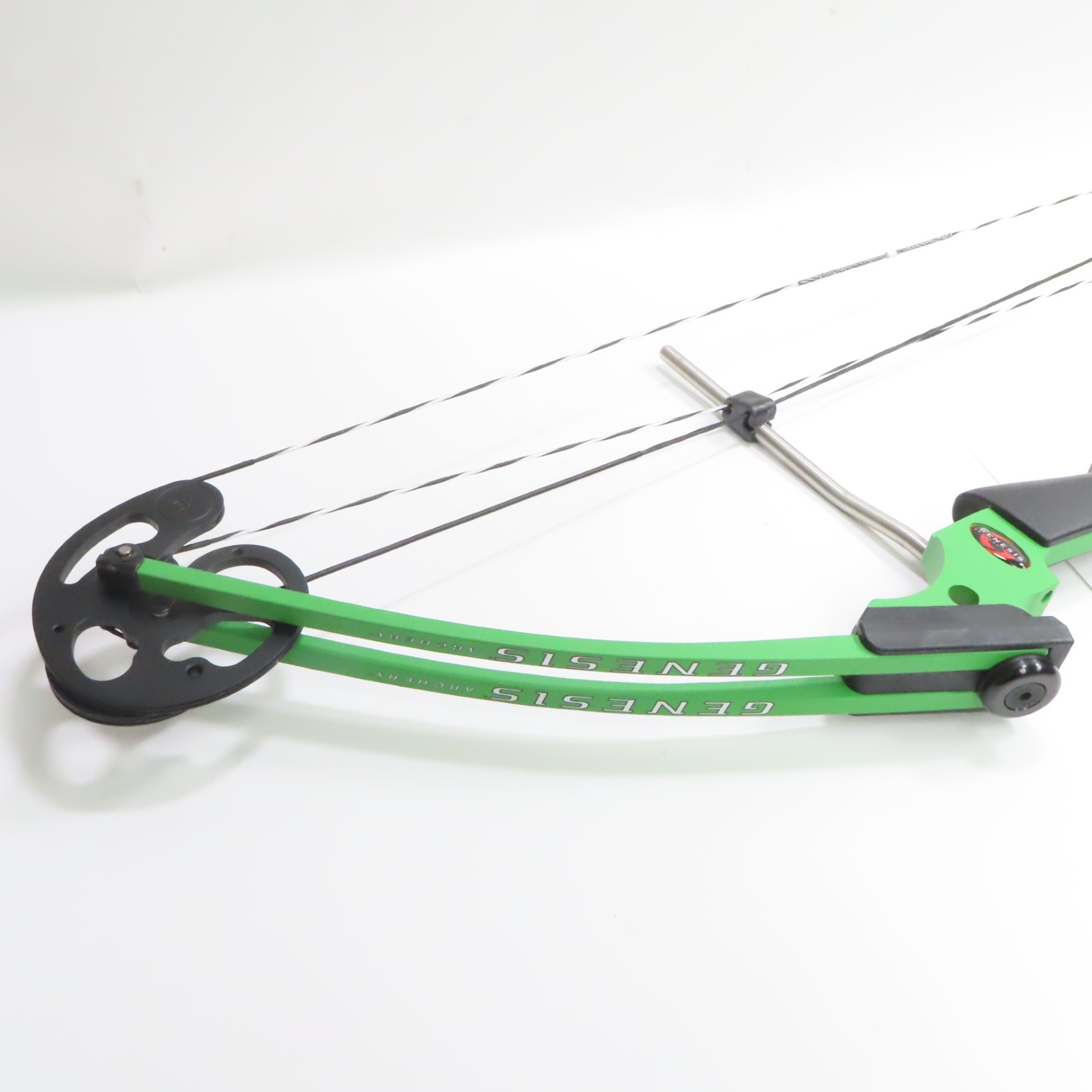 Genesis PE09159 Right-Hand Compound Archery Bow - Green (Local Pick-Up ...