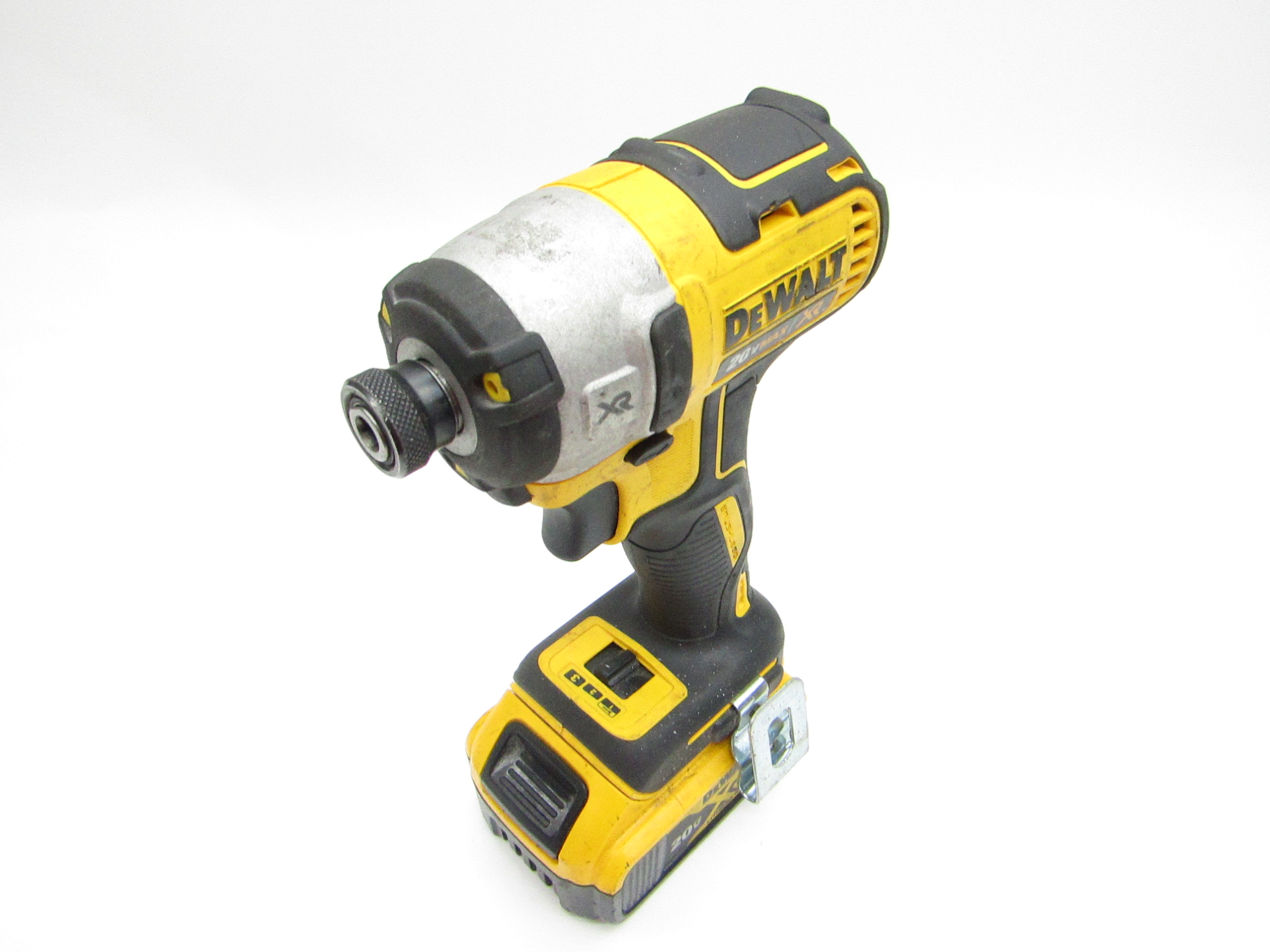 DEWALT DCF887 20-Volt MAX XR Cordless Brushless 3-Speed 1/4 in. Impact ...