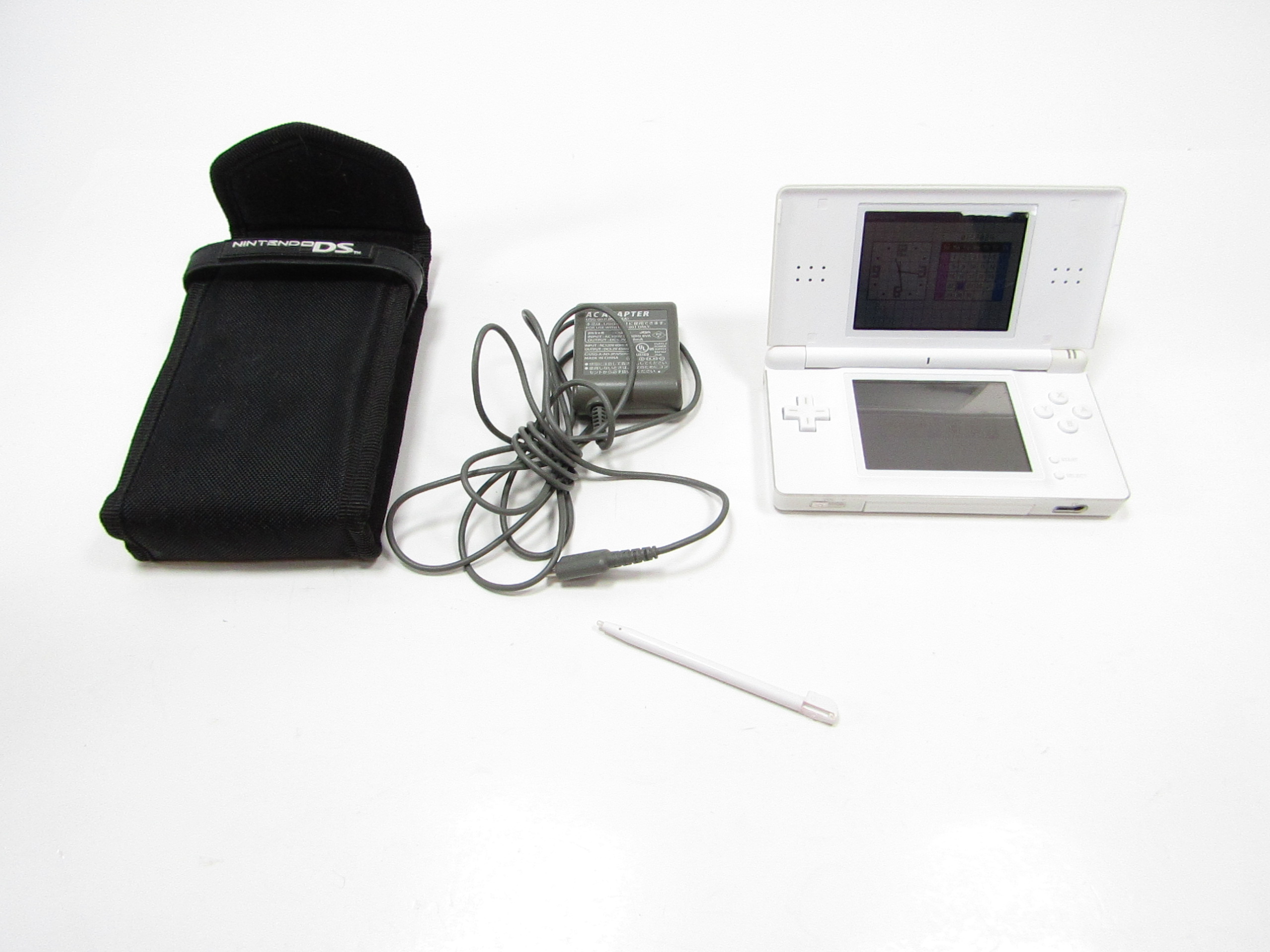 Nintendo DS Lite USG-001 Dual-Screen Touchscreen Handheld Game Console 7595