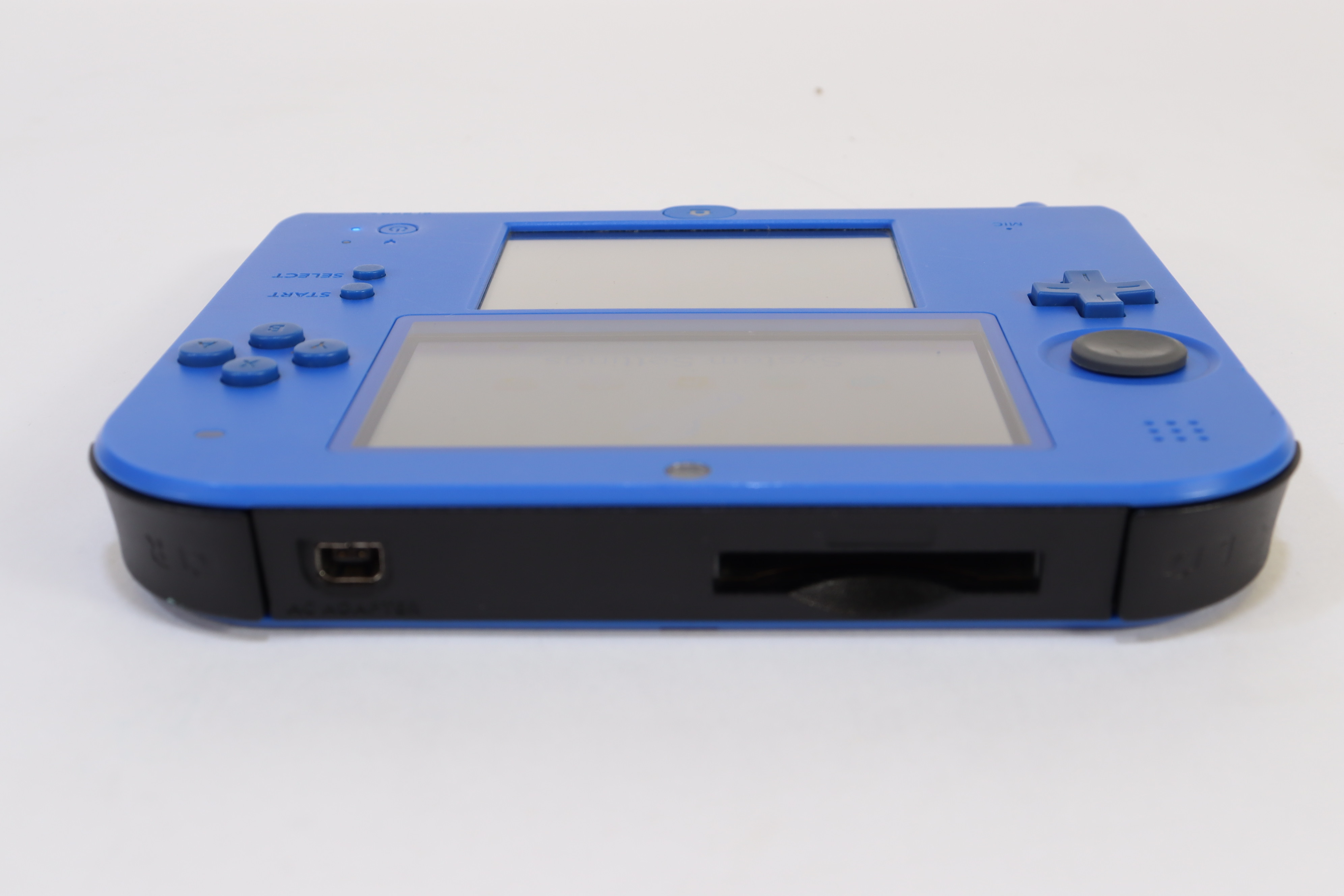 Nintendo 2DS FTR-001 Dual Screen 2D Handheld Video Game Console - 1607