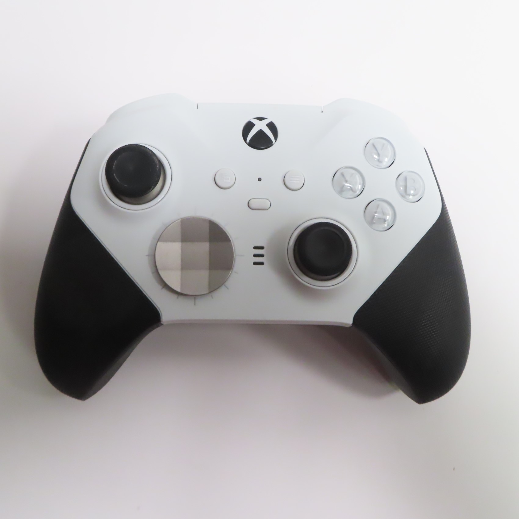 Microsoft 1797 Xbox Elite Series 2 Pro Controller for Xbox/PC - White (0274)