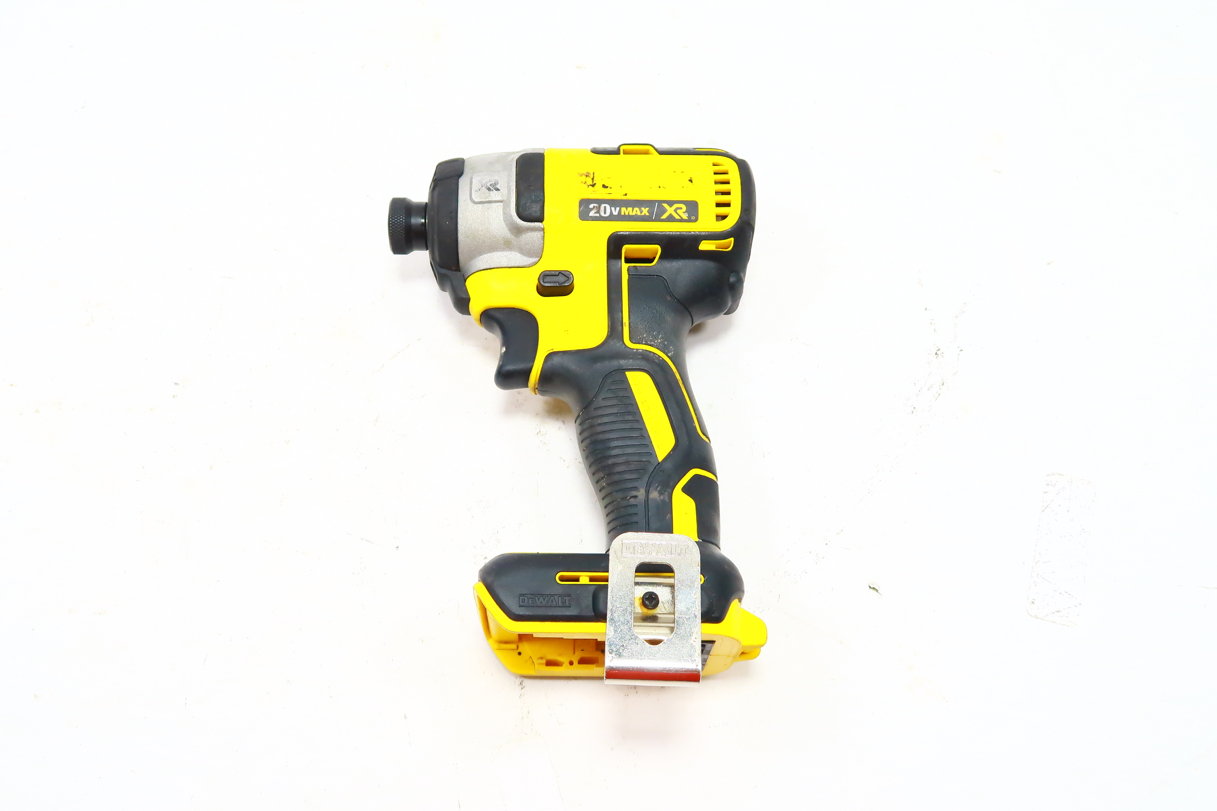 DeWalt DCF887 20-Volt MAX XR Cordless Brushless 3-Speed 1/4 in. Impact ...