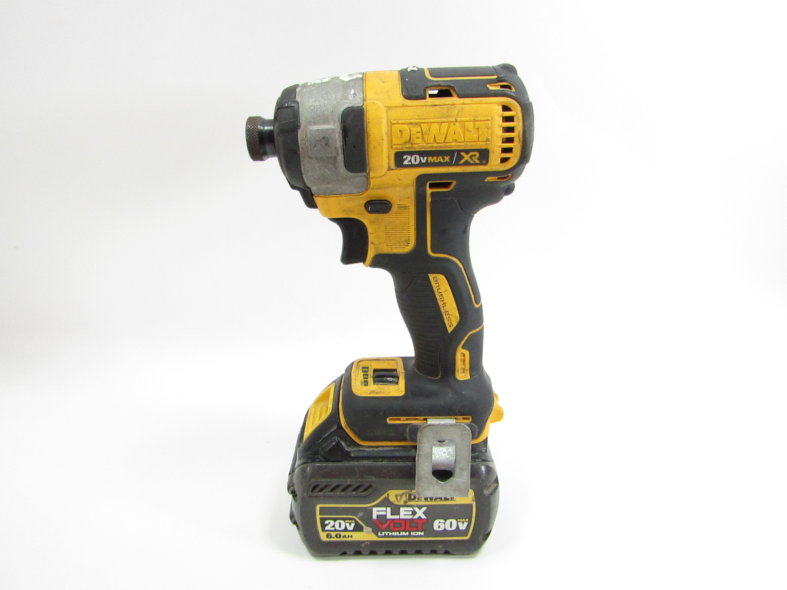 DeWALT DCF887 20V MAX XR Brushless 3-Speed 1/4" Cordless Impact Driver 8316